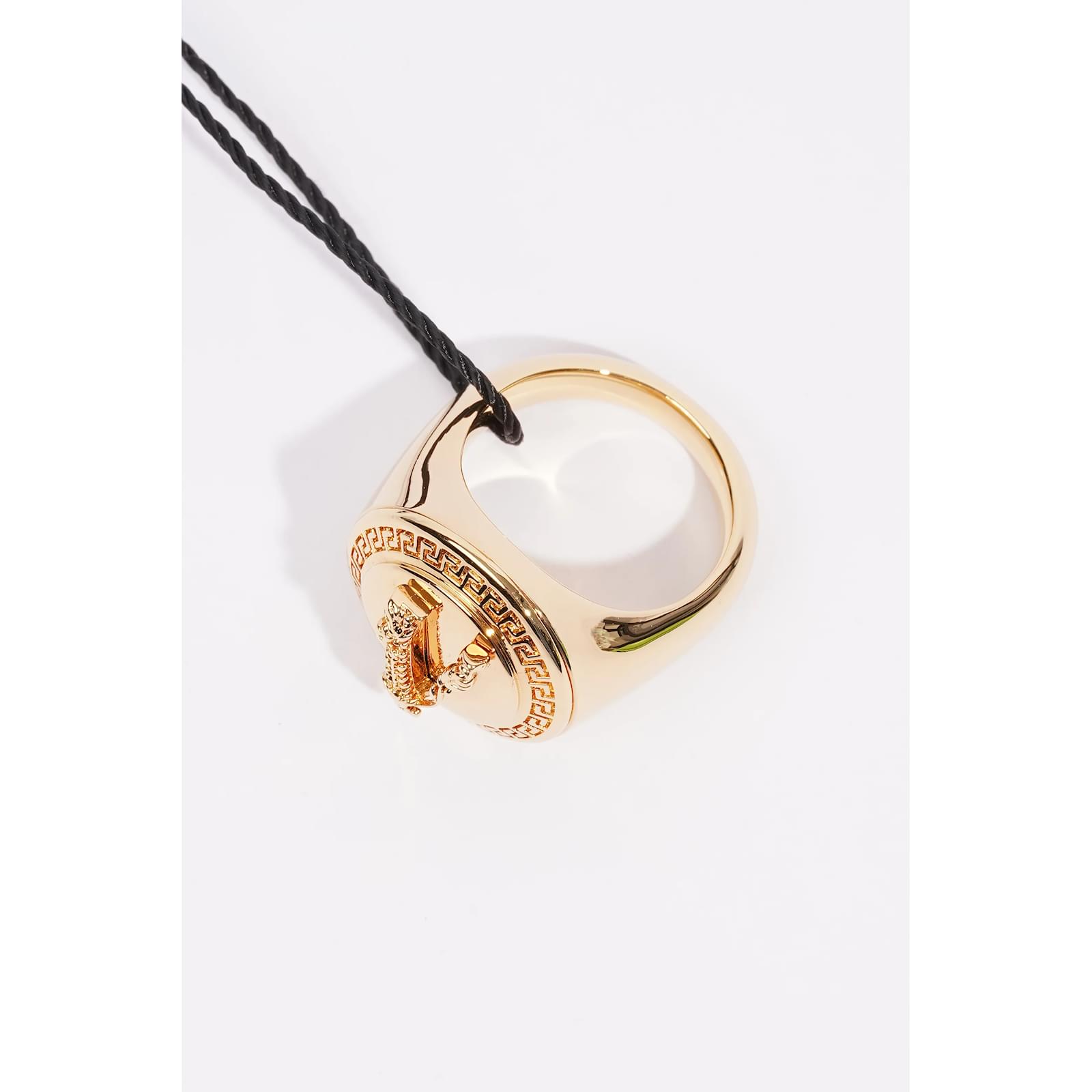 Versace V Logo Circle Ring Gold Gold Plated 17 Golden Gold-plated ref ...