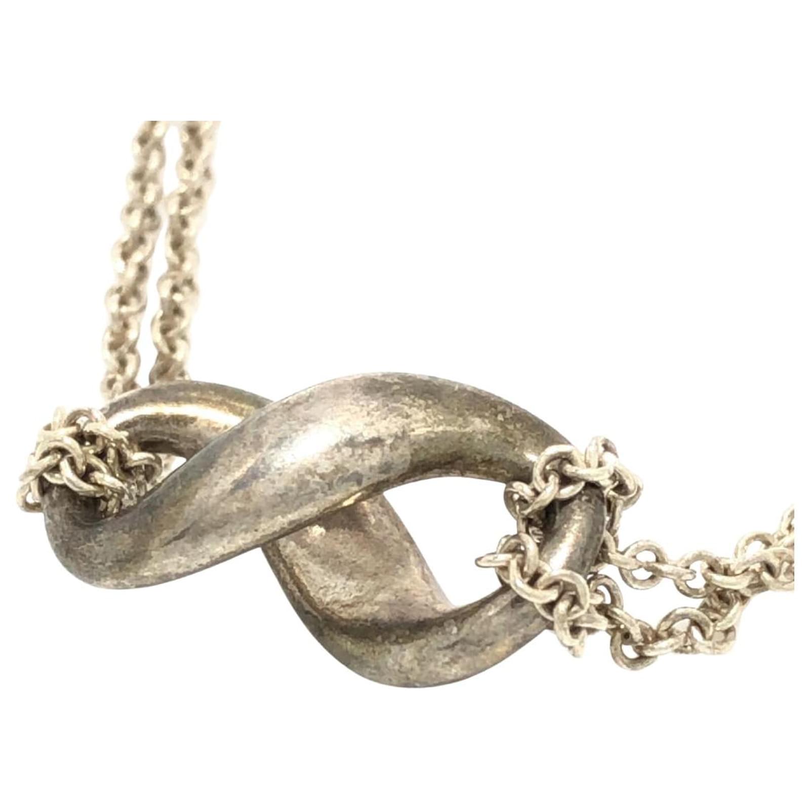 Tiffany & Co Figure eight Silvery Silver ref.1120062 - Joli Closet