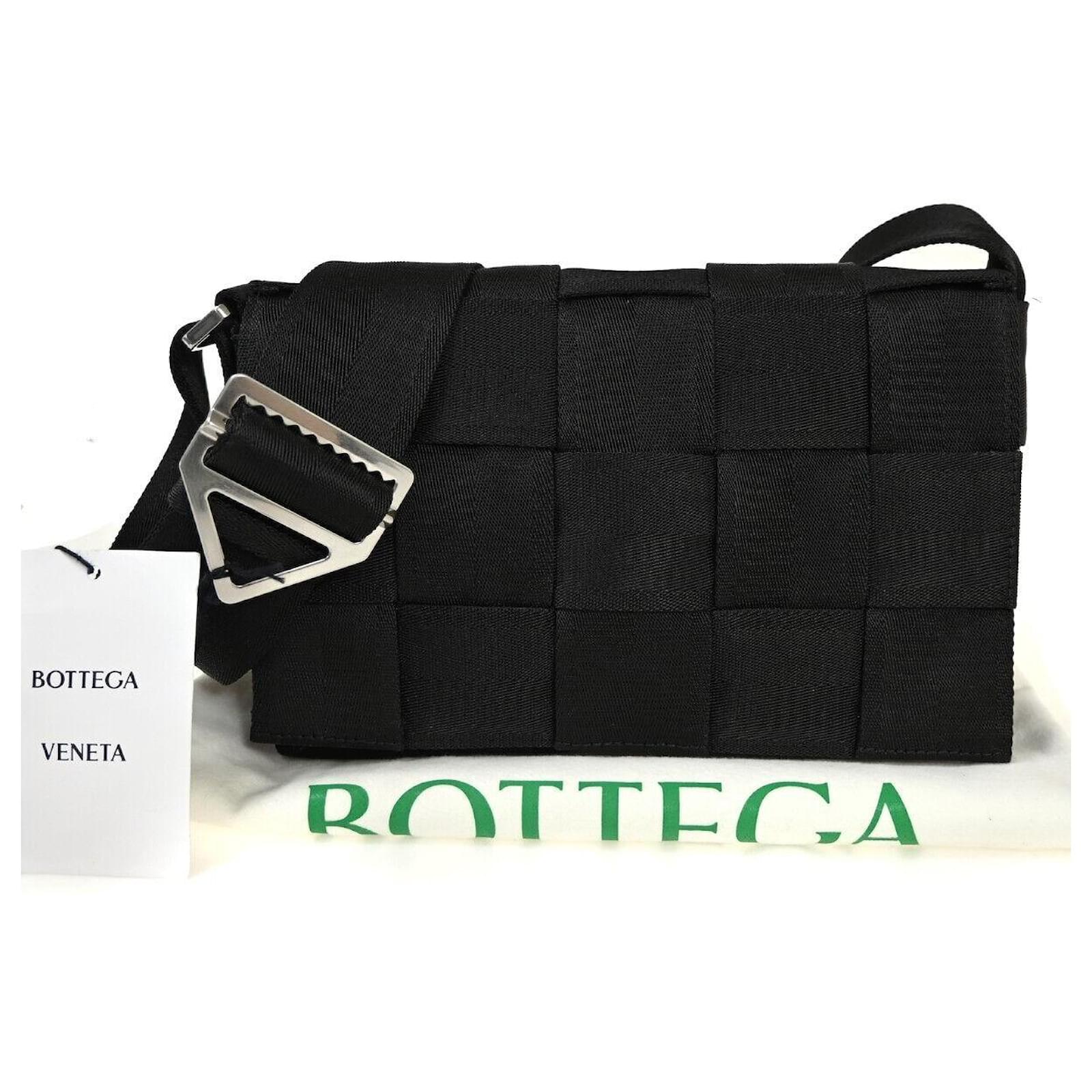 Bottega Veneta Cassette Black Cloth ref.1123566 - Joli Closet