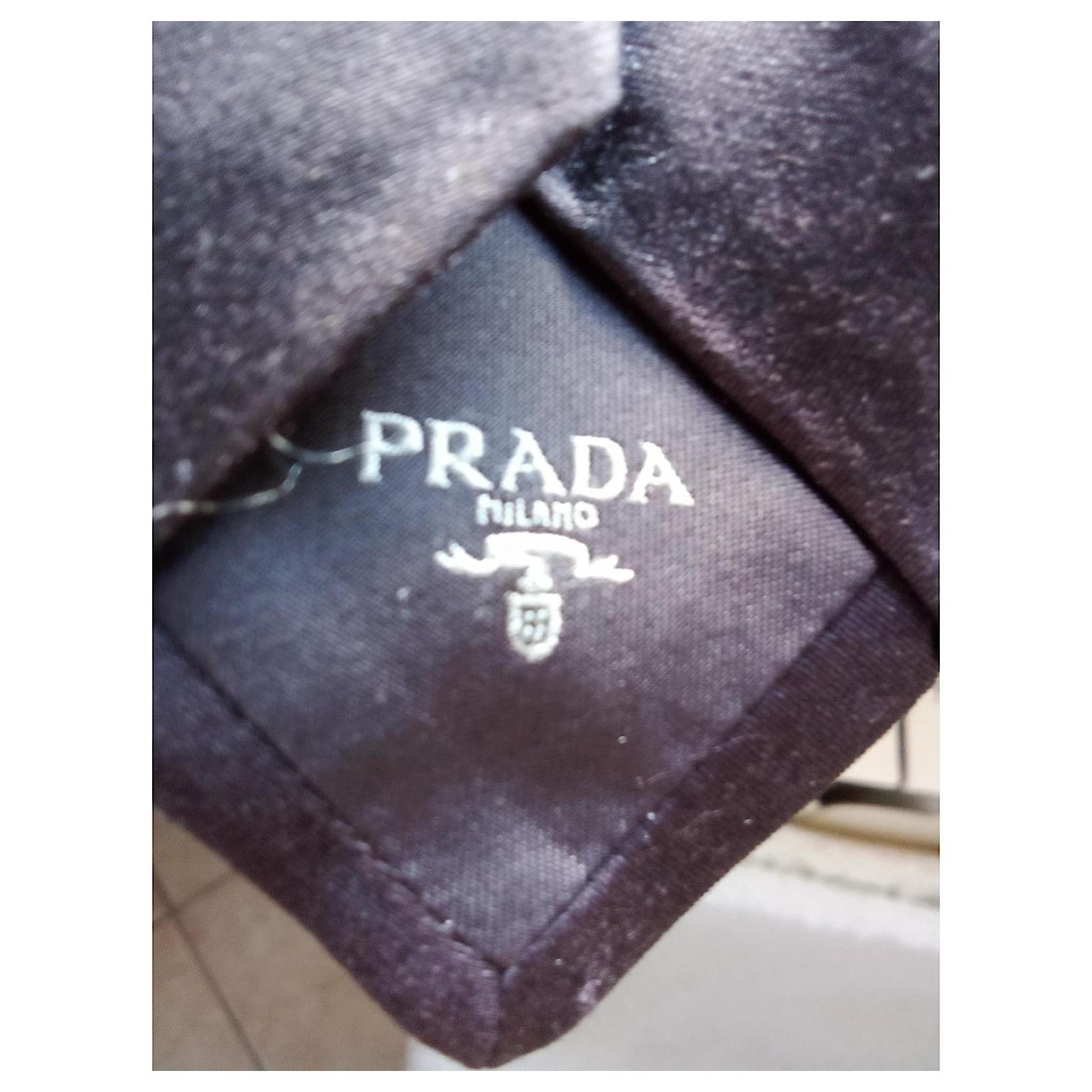 Prada Office Black Silk ref.1132672 - Joli Closet