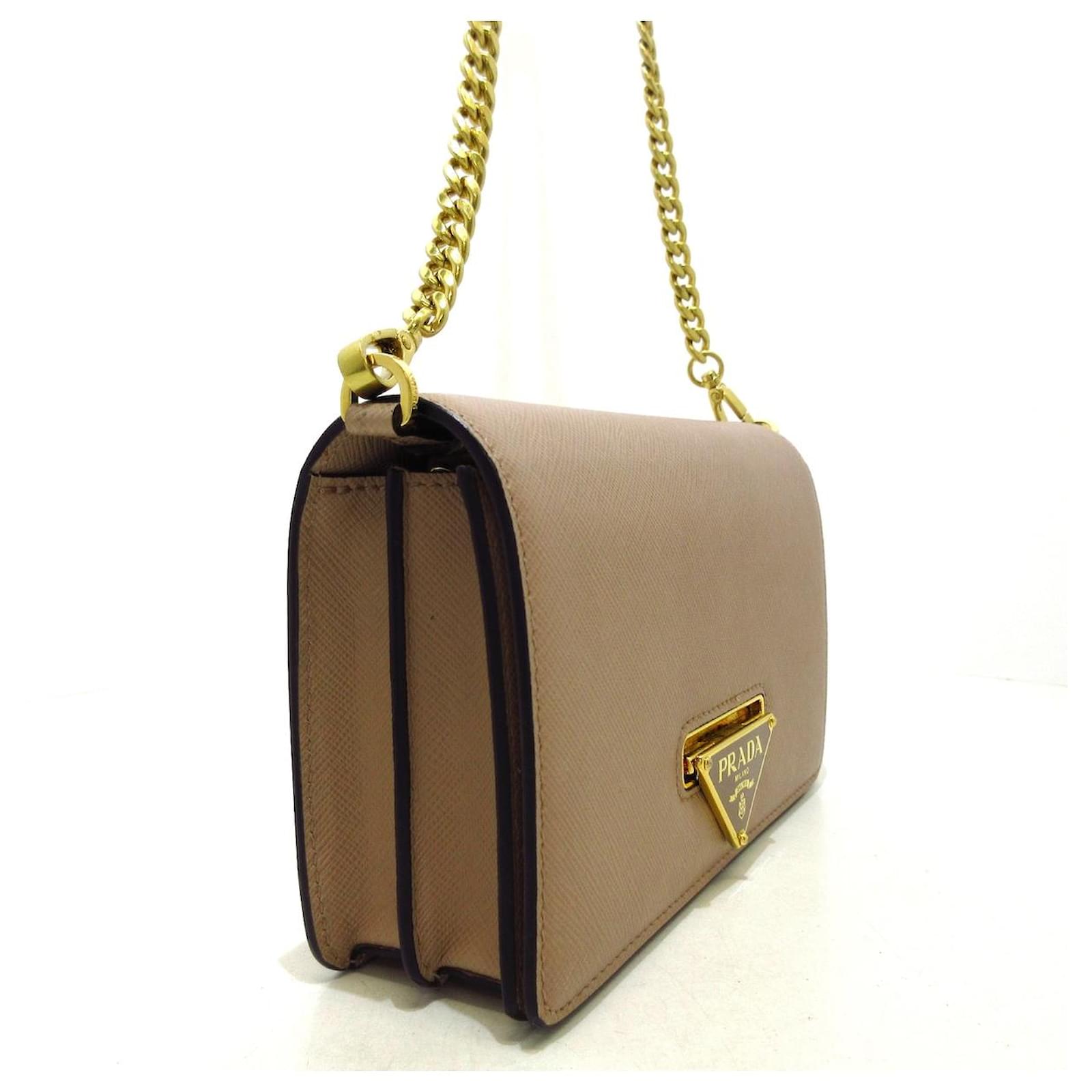 Prada Saffiano Beige Leather ref.1159845 - Joli Closet Prada Saffiano Beige Leather ref.1159845 - Joli Closet