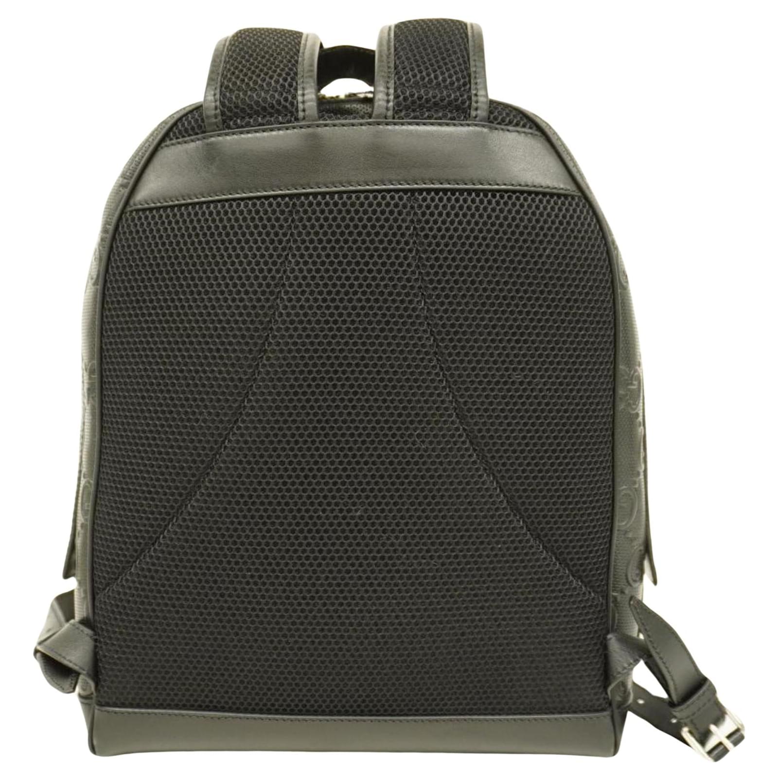 Gucci GG emboss Black Leather ref.1183698 - Joli Closet