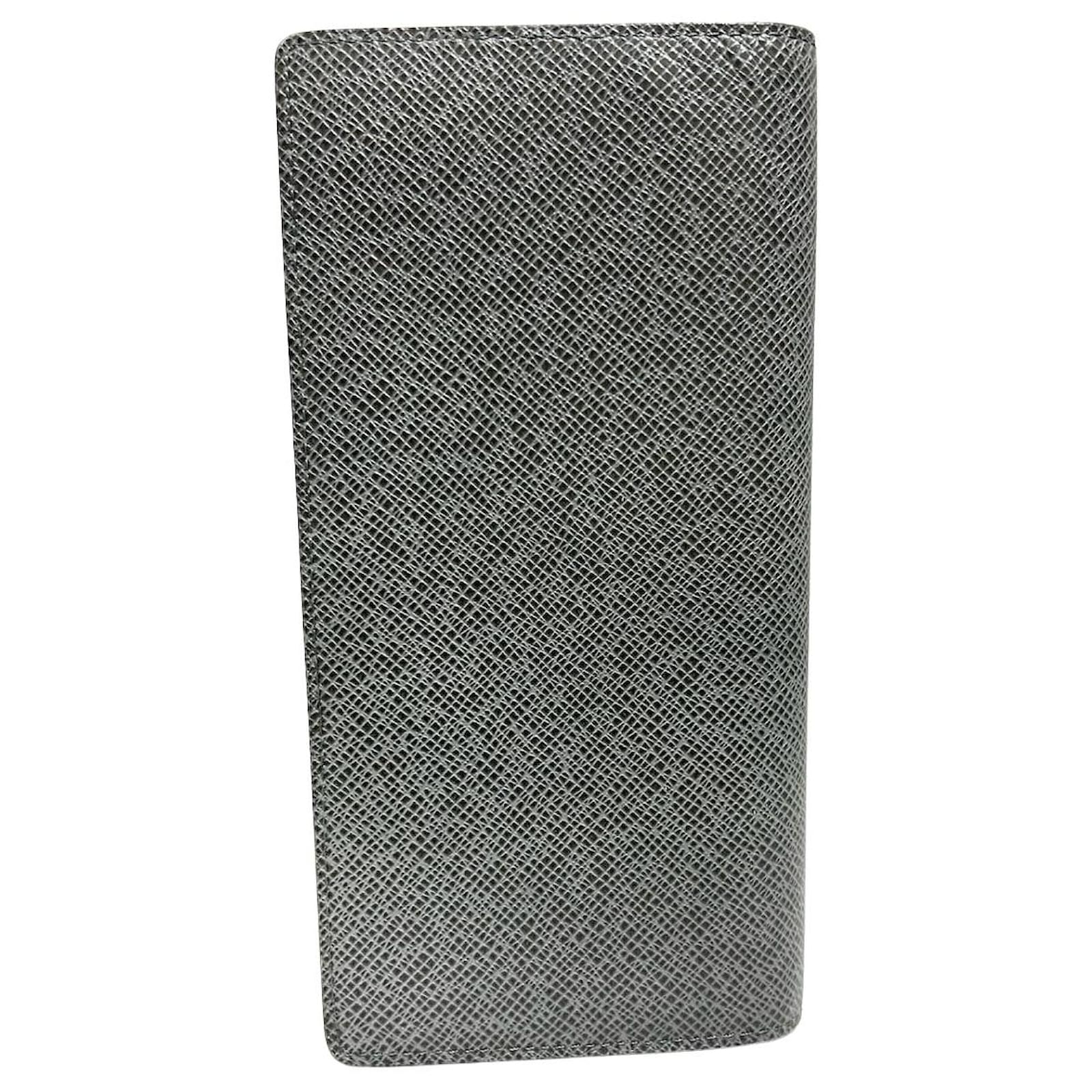 Louis Vuitton Portefeuille Brazza Black Leather ref.1211138 - Joli Closet