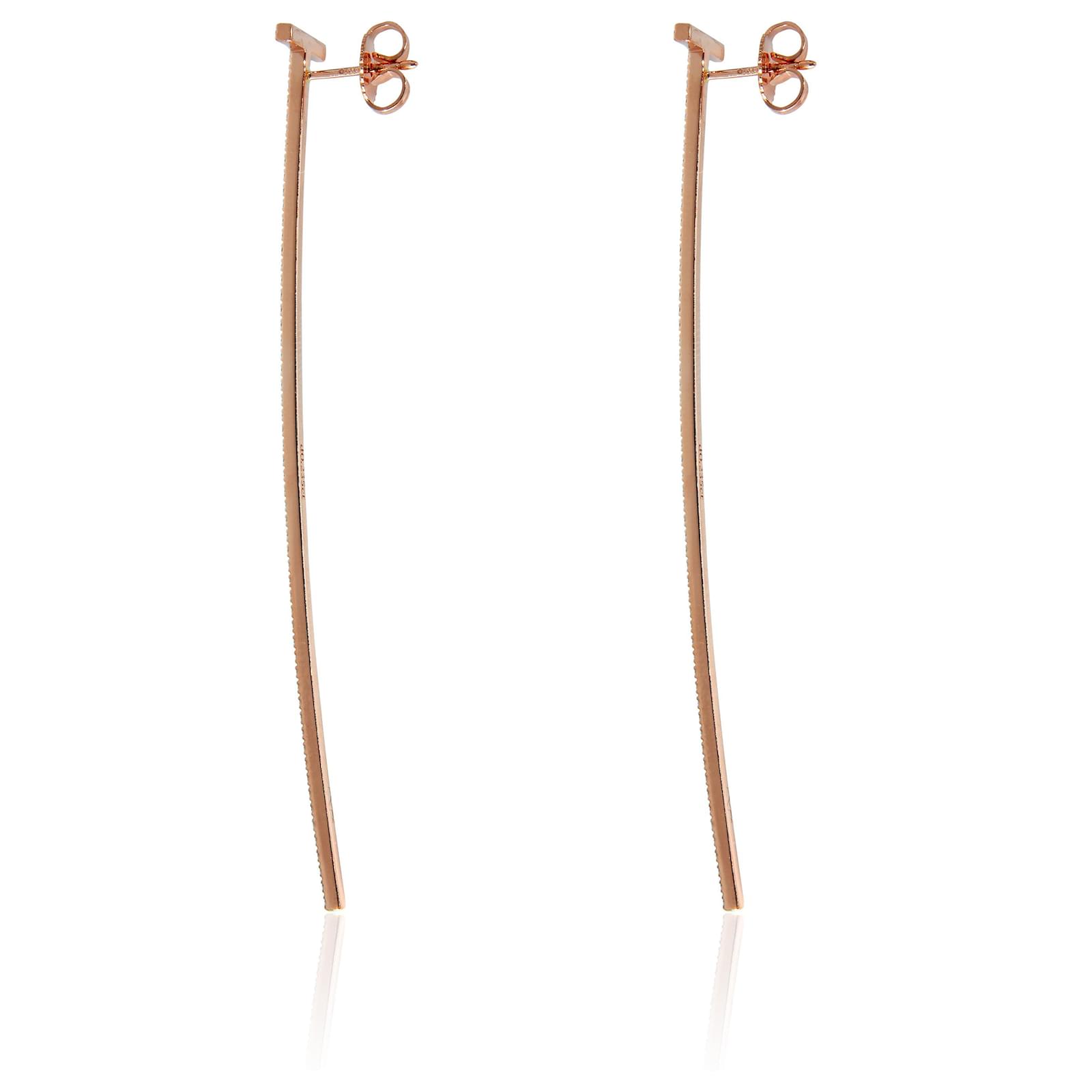 TIFFANY & CO. Tiffany T Elongated Wire Bar Earrings in 18k Rose Gold 0. ...