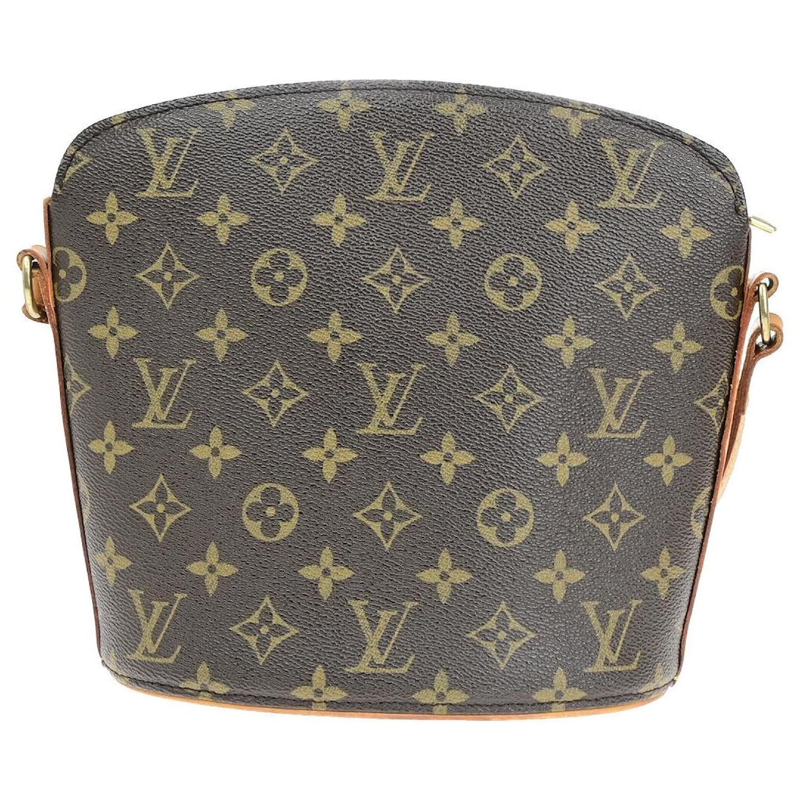 Louis Vuitton Drouot Brown Cloth ref.1422499 - Joli Closet