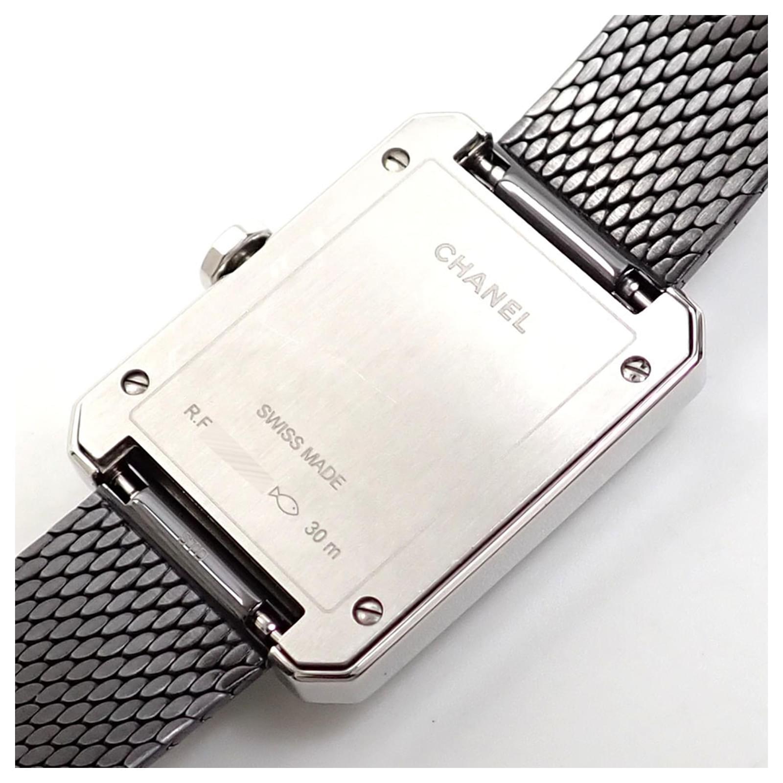 Chanel Boyfriend Tweed Small Ladies Quartz Watch ref.1485250 - Joli Closet