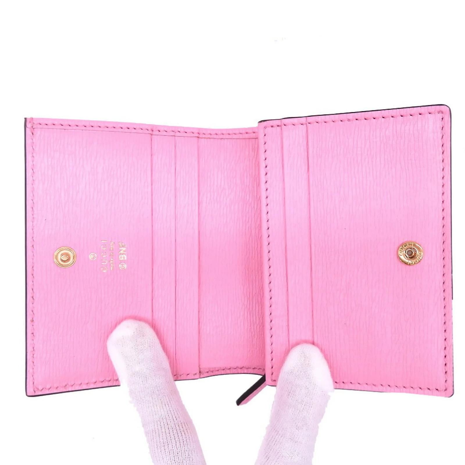 Gucci Bananya Banana Bifold Wallet Pink Leather ref.1507028 - Joli Closet