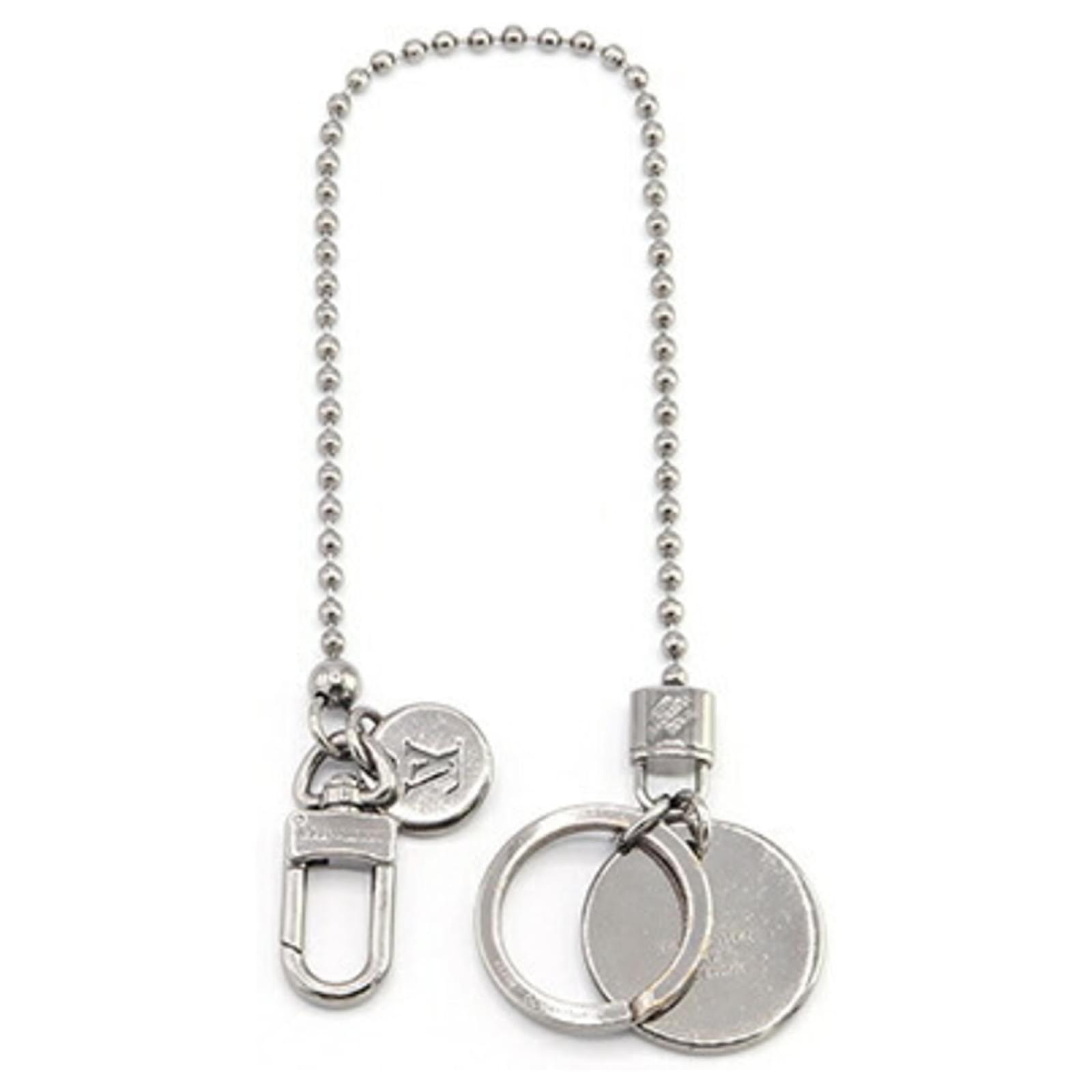 Louis Vuitton Monogram Eclipse Key Chain ref.1577268 - Joli Closet