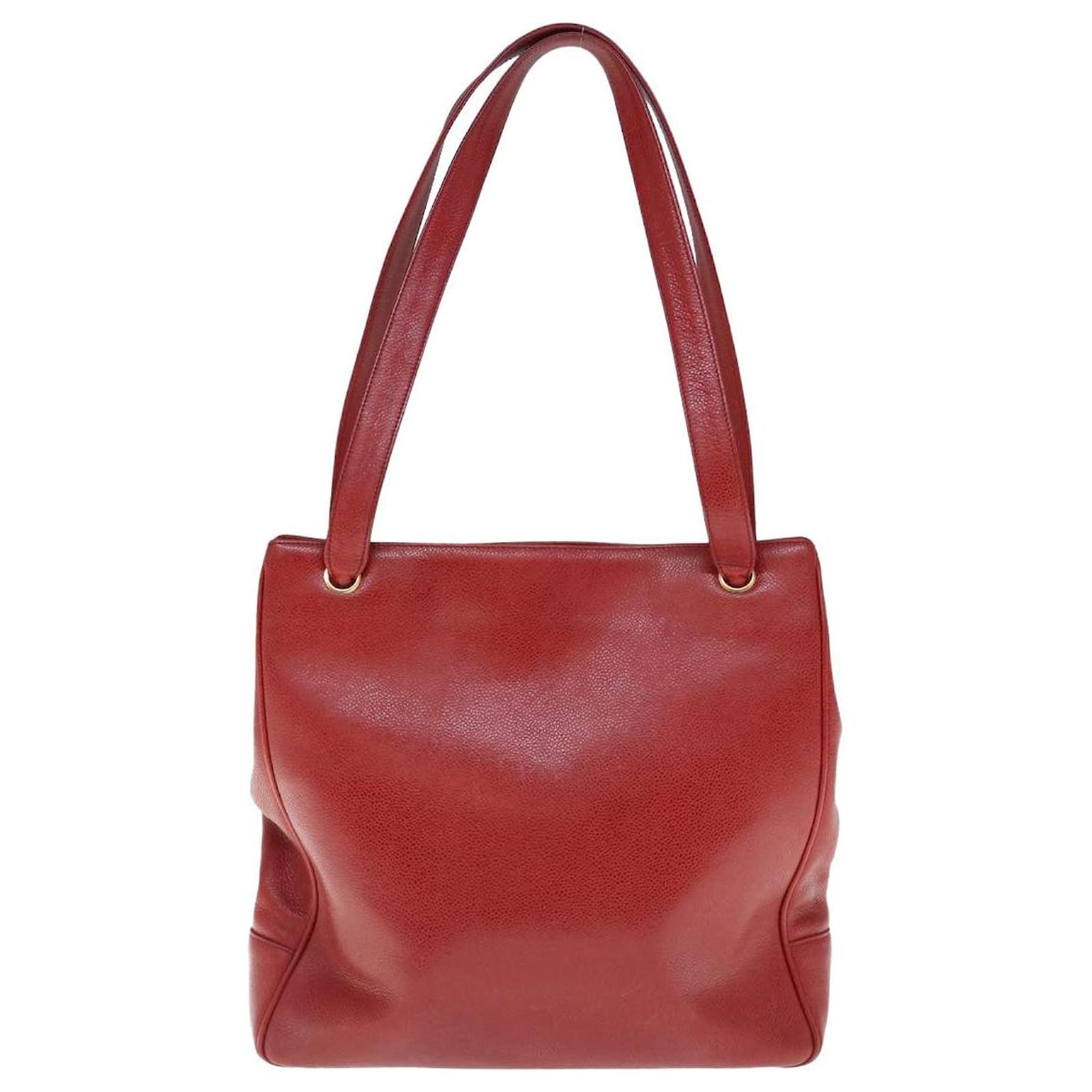 Chanel Shoulder Bag Red Leather ref.1603936 - Joli Closet