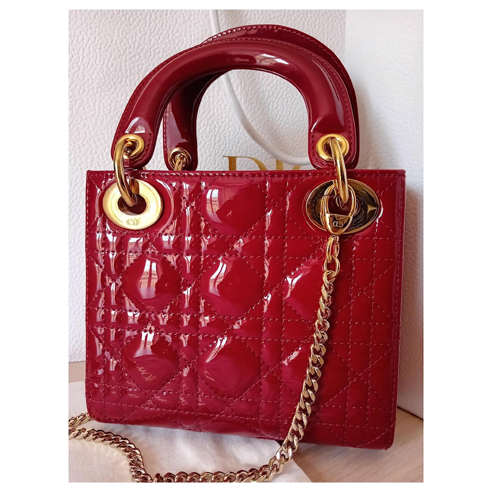 Christian Dior Mini Lady Dior red patent Suede ref.1607651 - Joli Closet