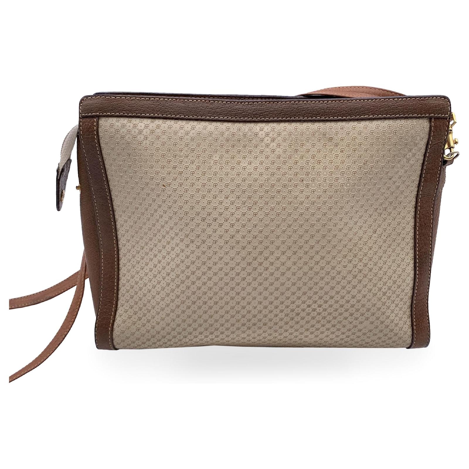 Gucci Paolo Vintage Beige Monogram Vinyl and Leather Shoulder Bag Cloth ...