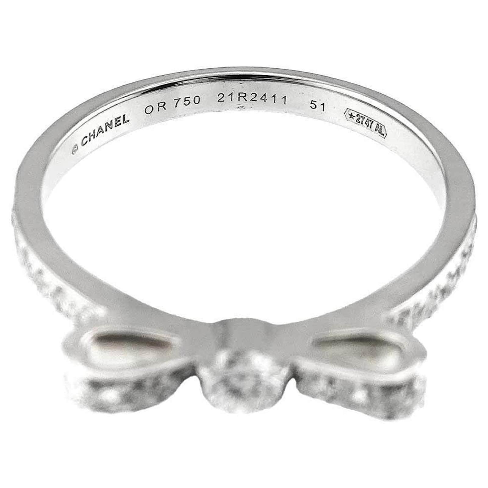 Chanel Ruban de #51 Anniversary Ring White gold ref.1625145 - Joli Closet