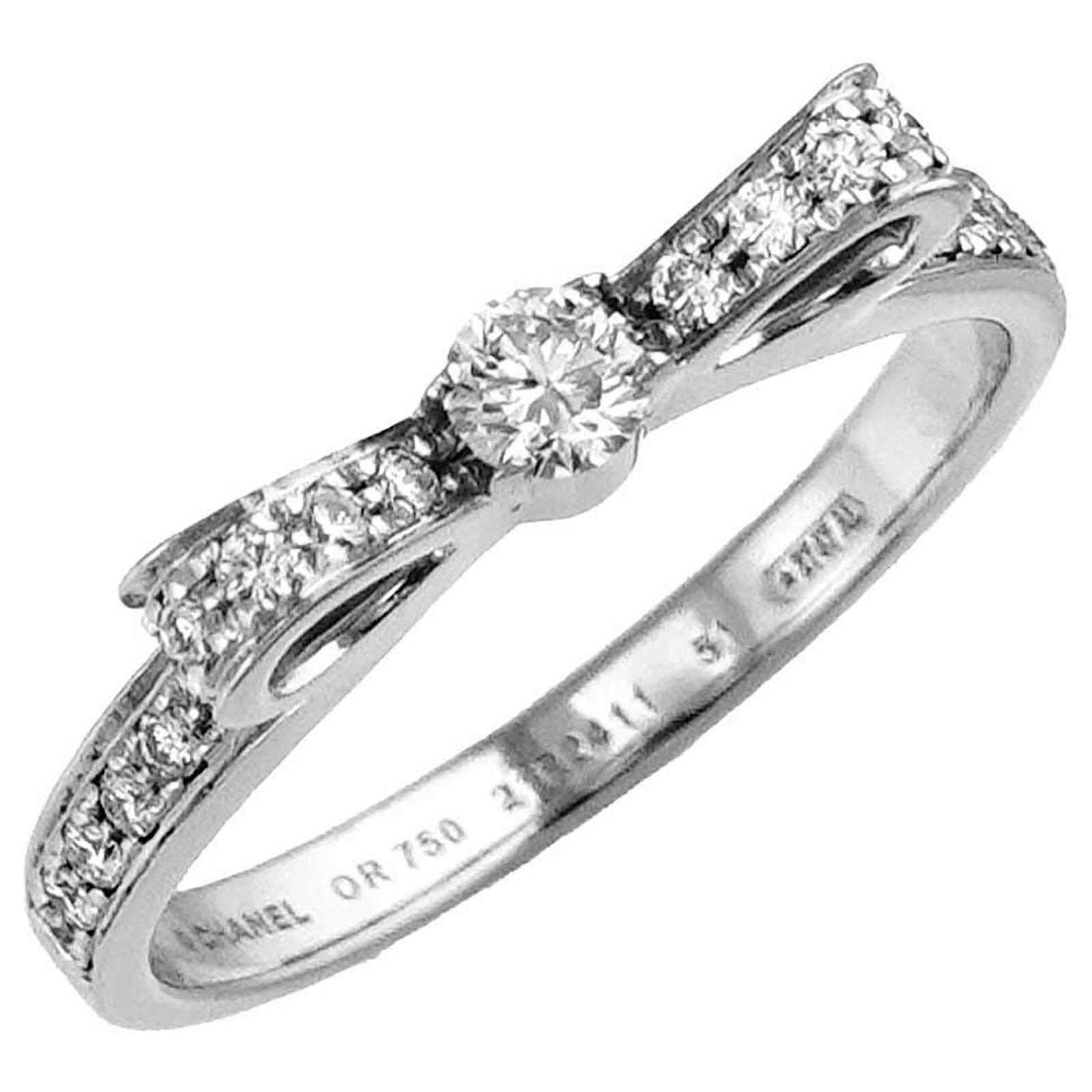 Chanel Ruban de #51 Anniversary Ring White gold ref.1625145 - Joli Closet