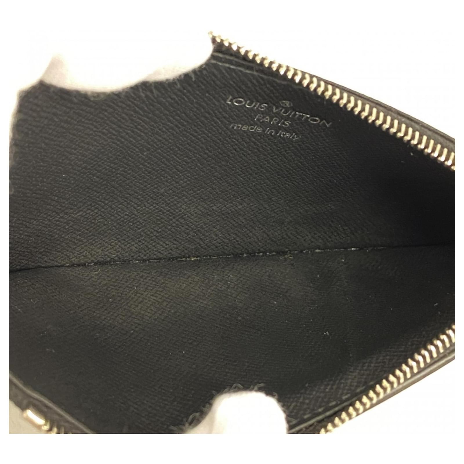 Louis Vuitton Monogram Eclipse Coin Card Holder Black ref.1752358 ...