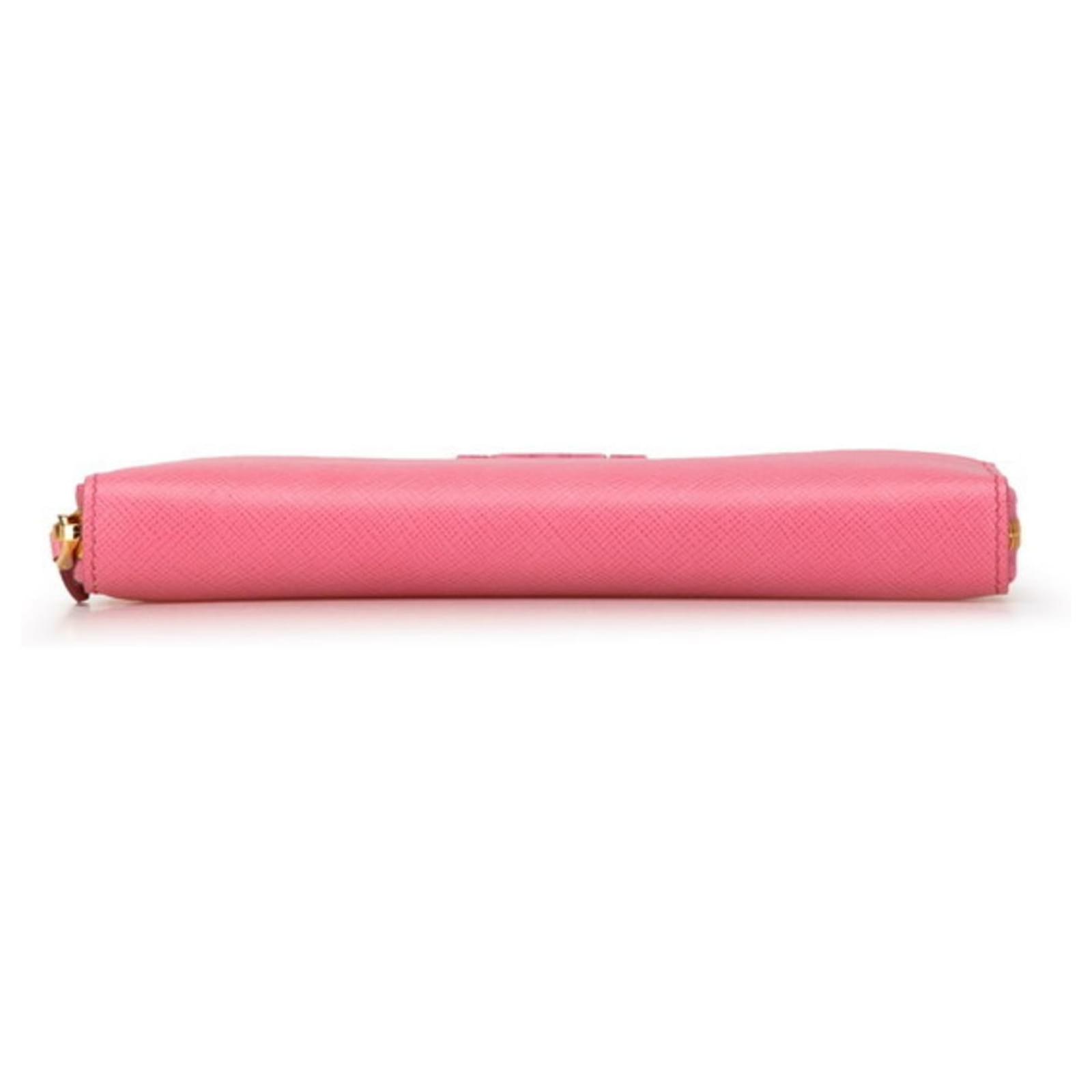Prada Round Long Wallet in Pink Saffiano Leather ref.1760530 - Joli Closet