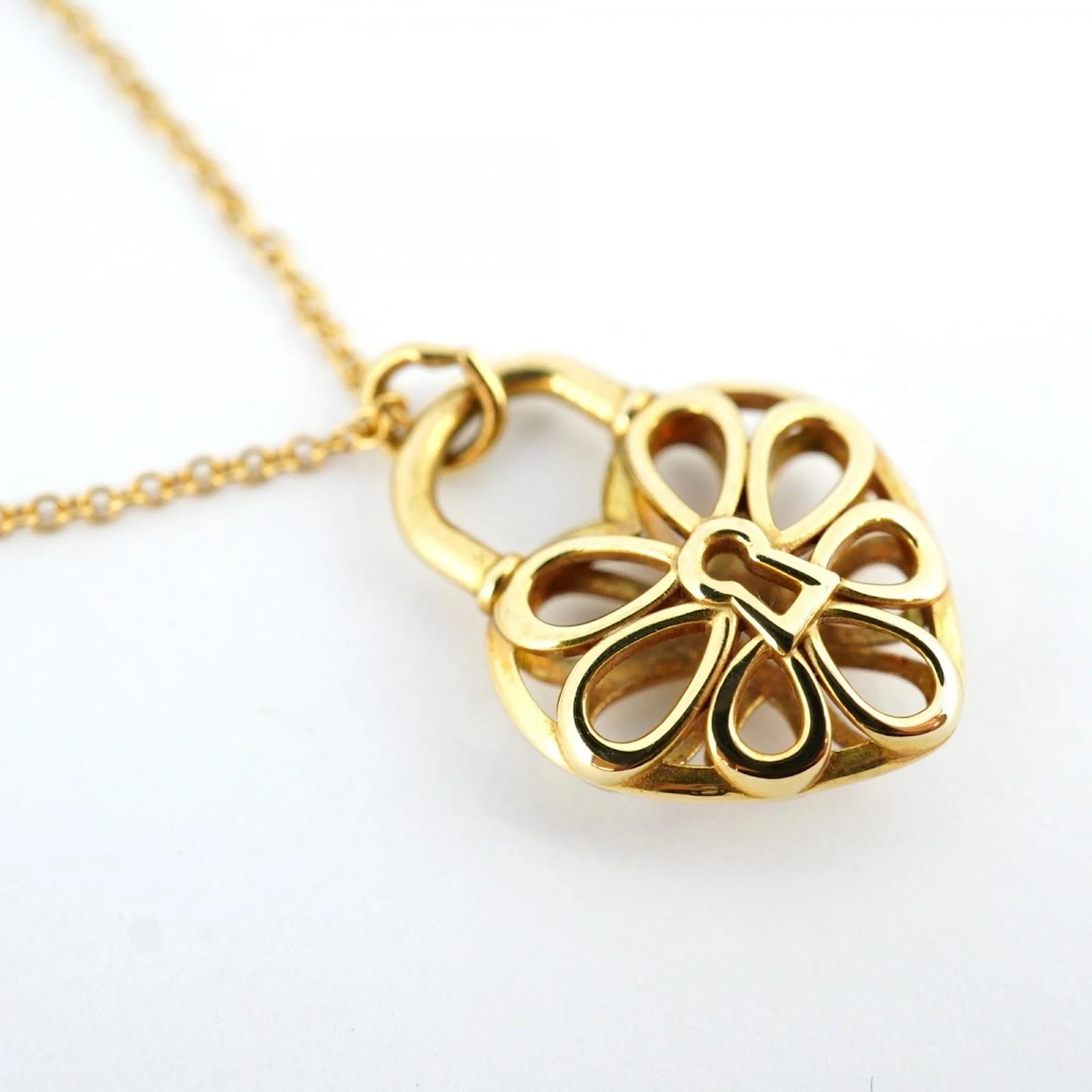 Tiffany & Co Tiffany Filigree Heart Necklace in 18K Yellow Gold ref ...