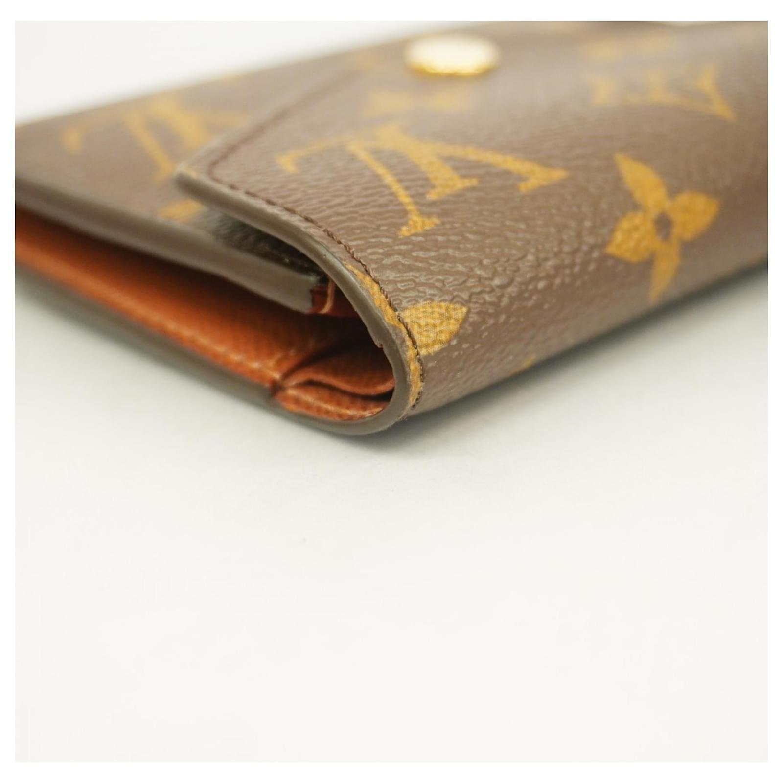 Louis Vuitton Tri-fold Wallet Brown ref.1775903 - Joli Closet