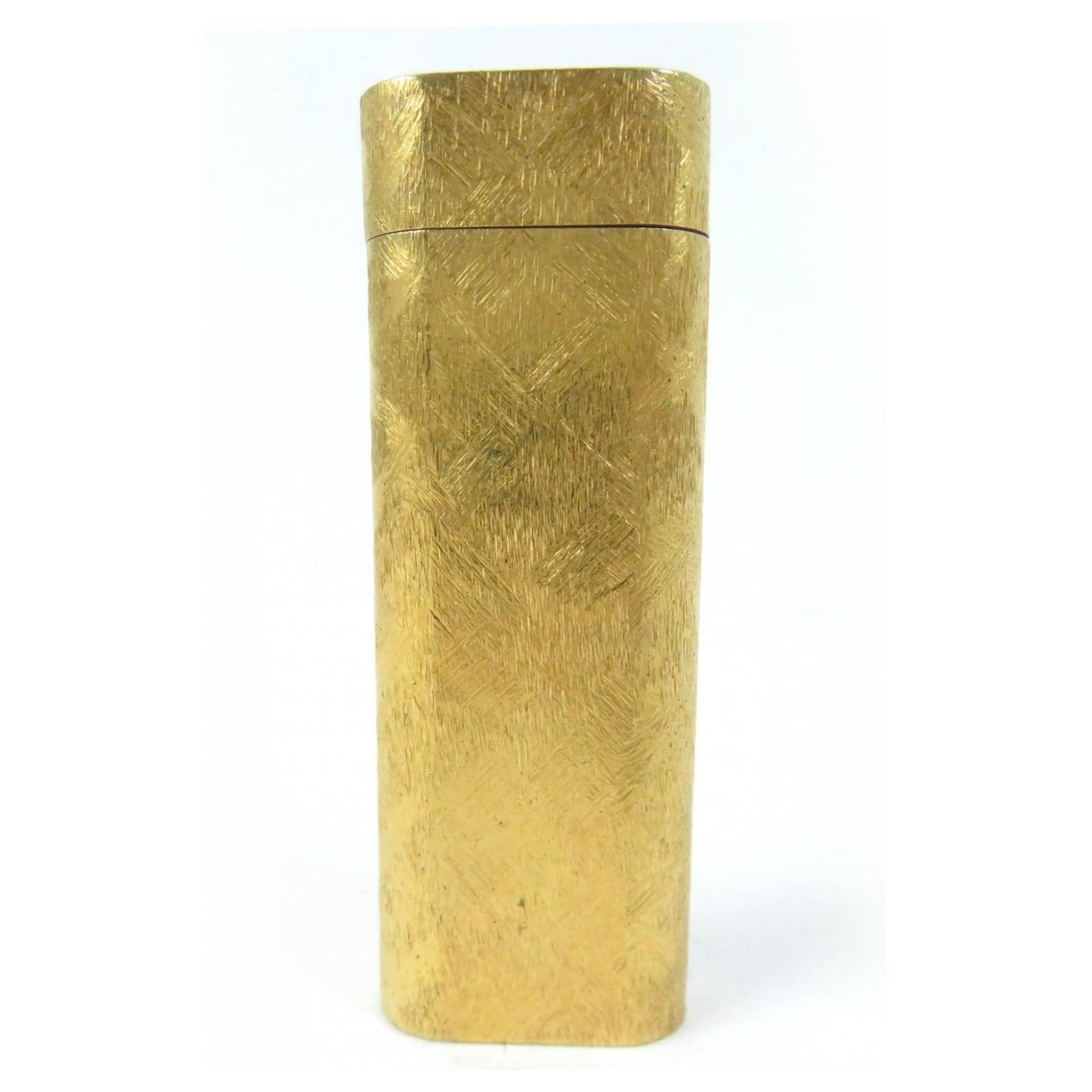 Cartier Oval Roller Gas Lighter Gold Swiss Golden ref.1811112 - Joli Closet