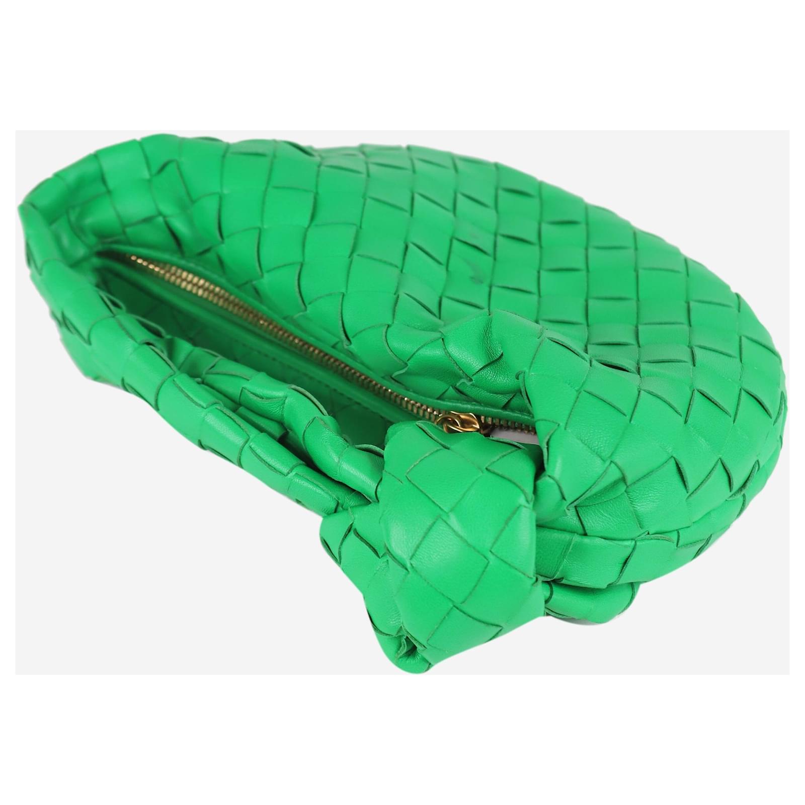 Bottega Veneta Green mini Jodie bag Leather ref.1843619 - Joli Closet
