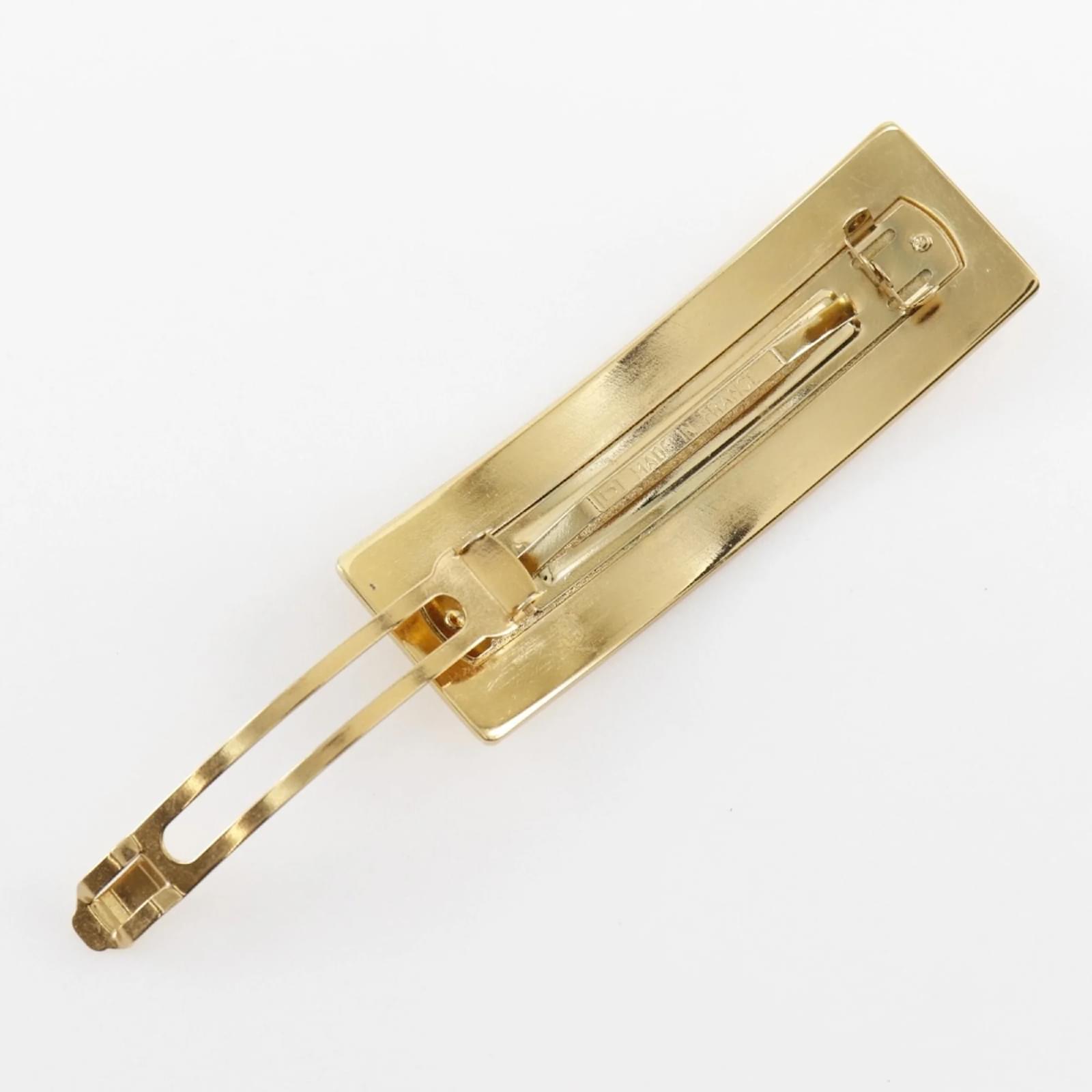 Chanel Gold Plated Logo Barrette Golden ref.1860682 - Joli Closet