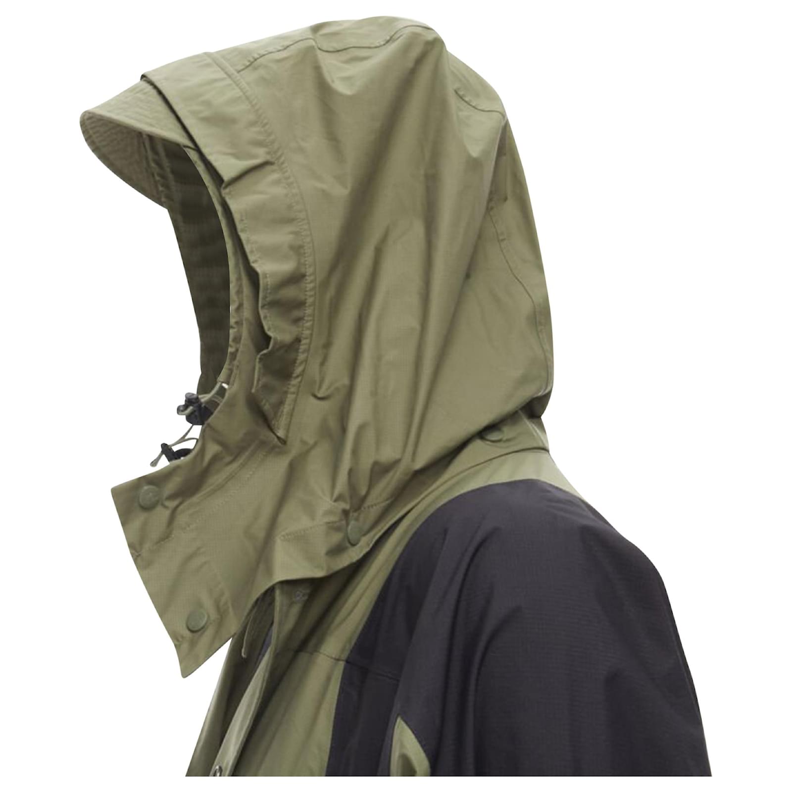 The North Face Gore Tex raincoat Green Nylon ref.1905684 - Joli Closet