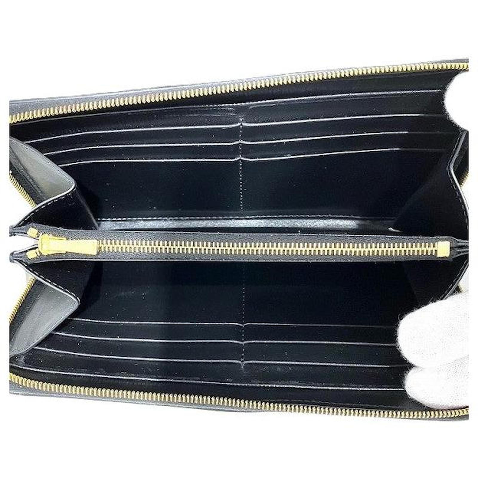 Céline Celine Large Zip Wallet 10B553BFU Black Leather ref.1920184 ...