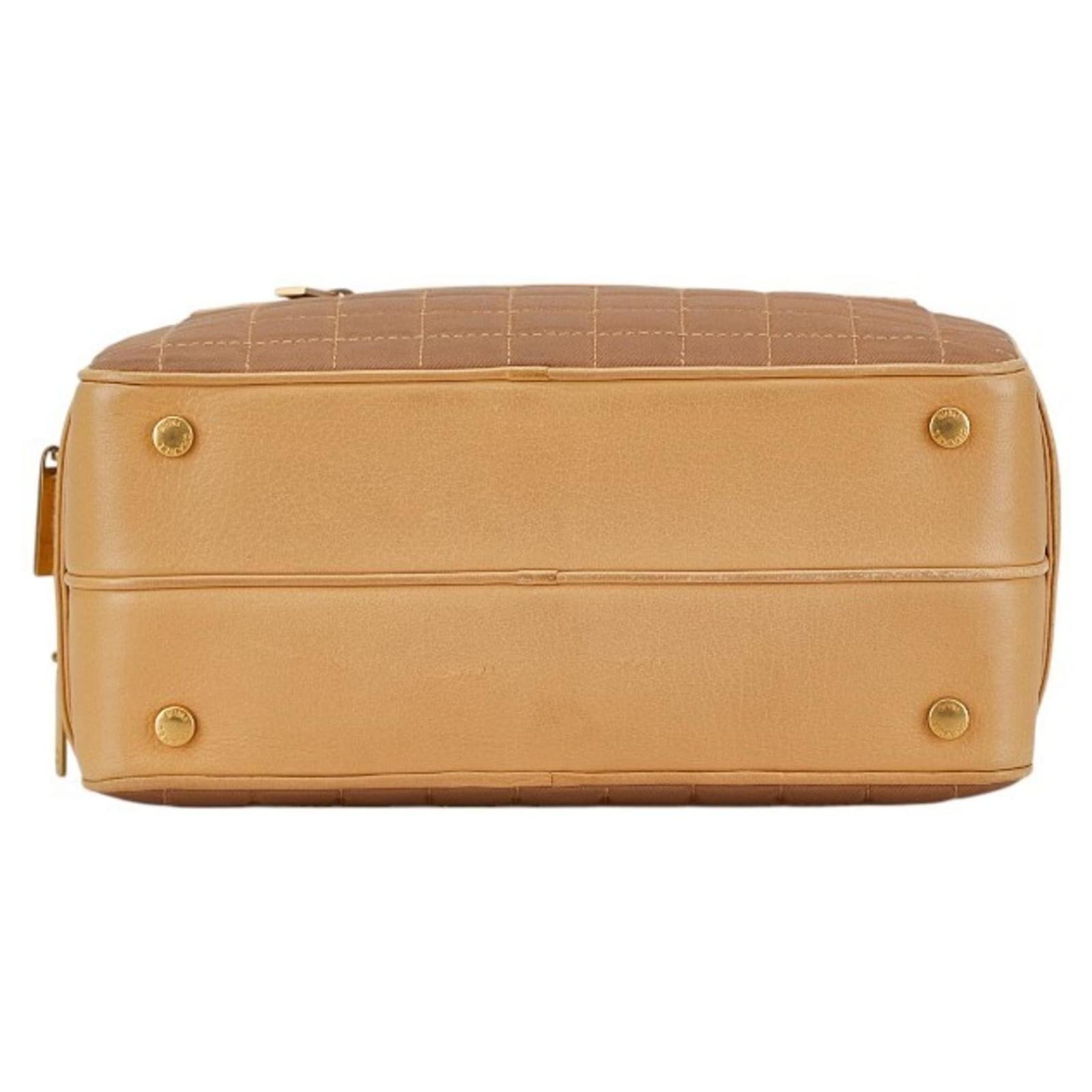 Chanel Chocolate bar Beige Cloth ref.1931683 - Joli Closet