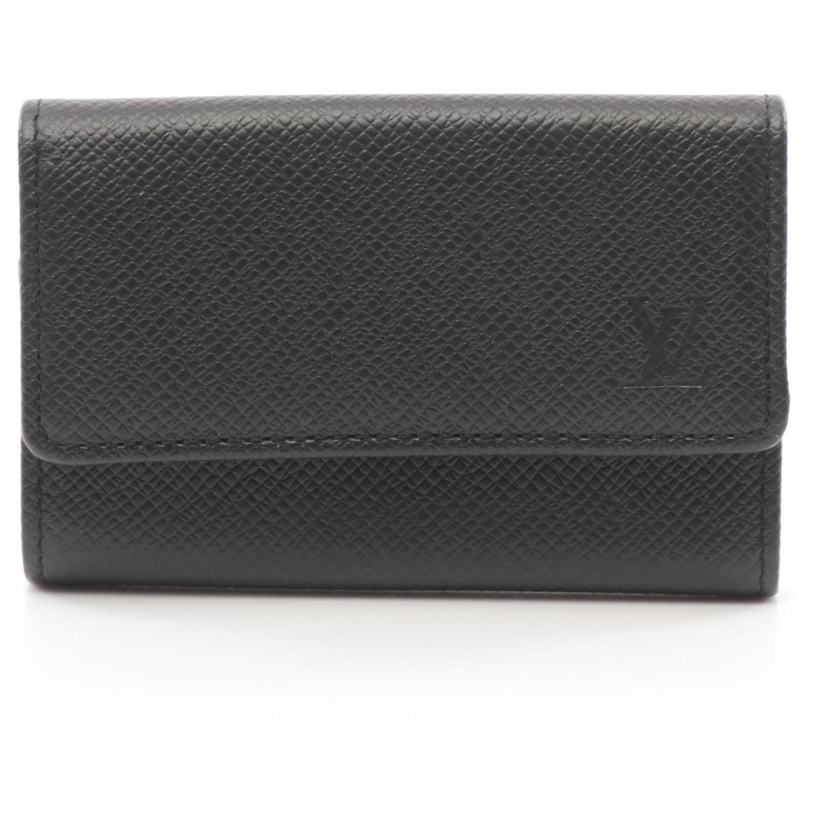 Louis Vuitton Multicle 6 Key Case Black Leather ref.1959920 - Joli Closet