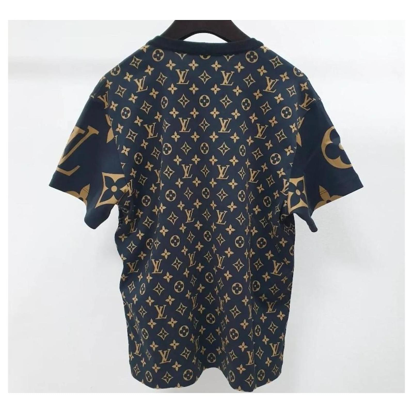Louis Vuitton 2021 LV Monogram T-Shirt Sz.S - Joli Closet