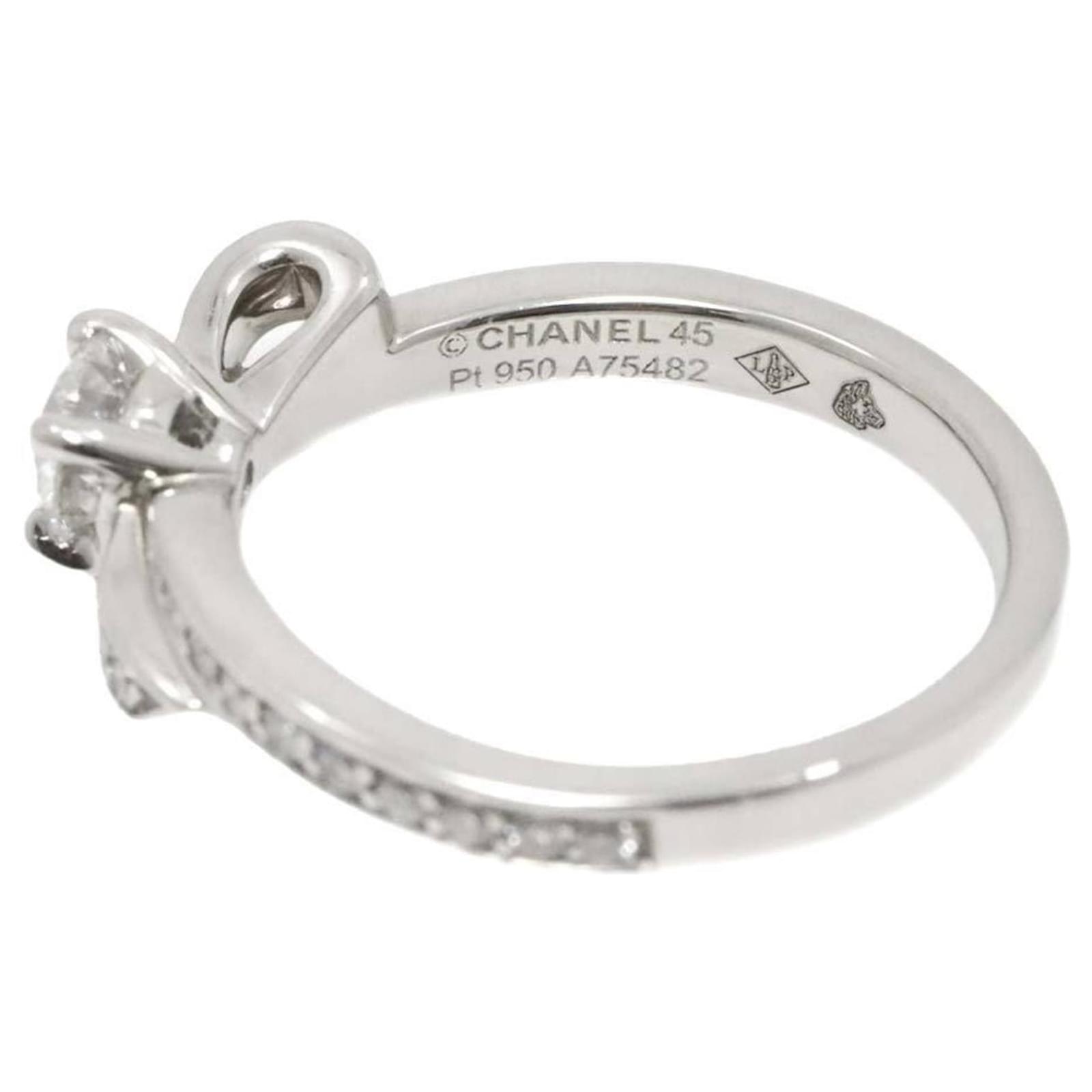 Chanel Ruban de Chanel #45 Diamond Platinum Ring ref.1985394 - Joli Closet