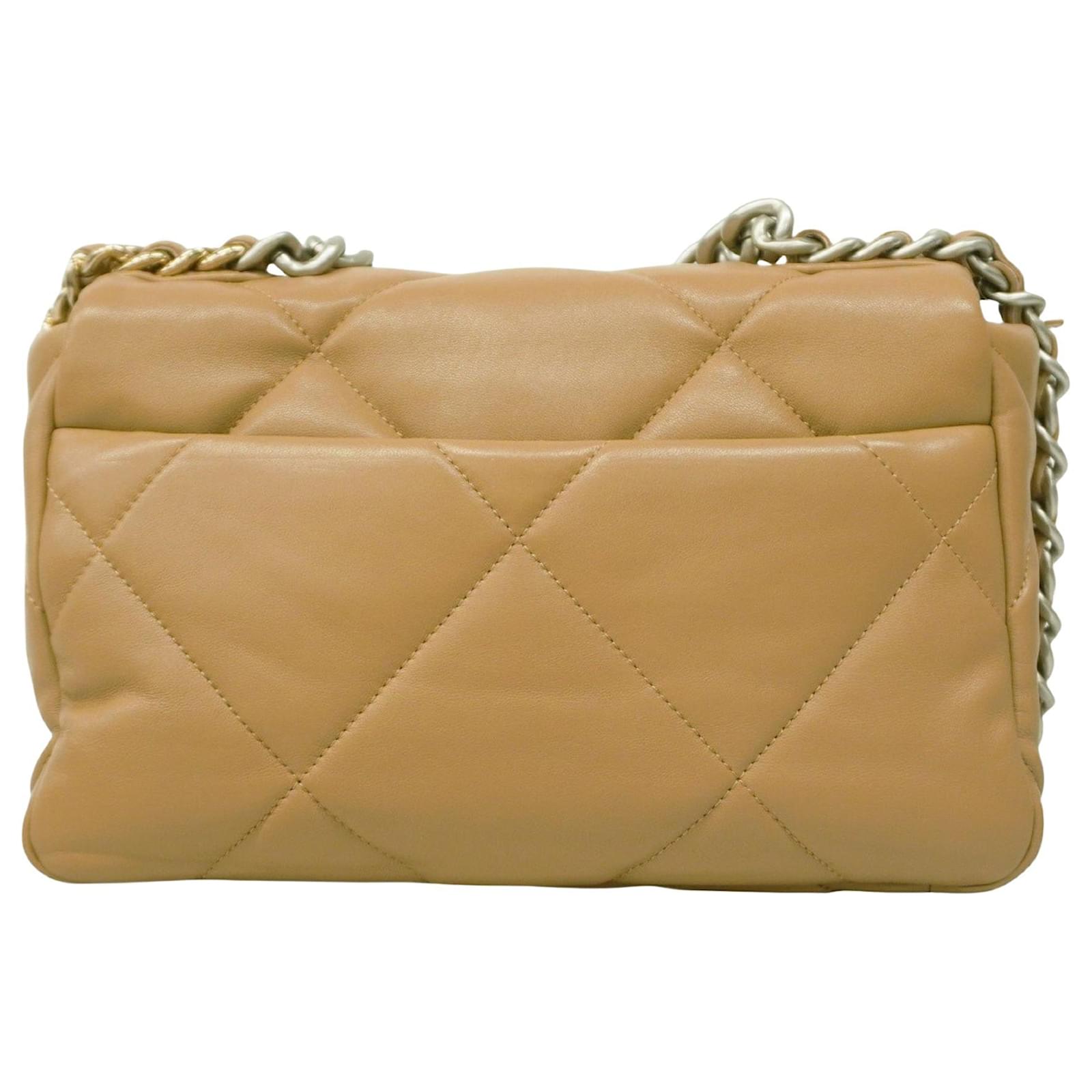 Chanel Chanel 19 Brown Leather ref.2006411 - Joli Closet