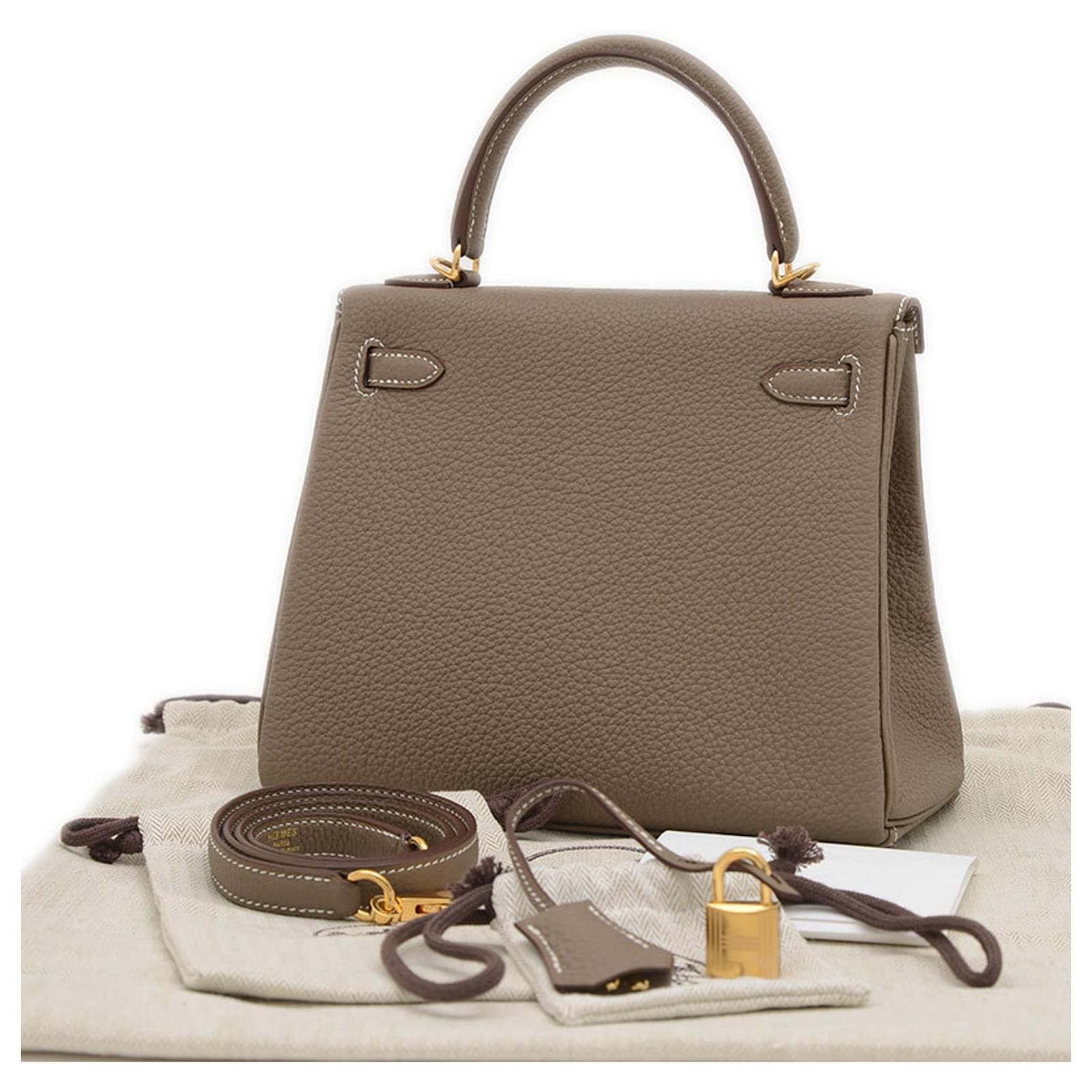 Hermès Hermes Kelly 25 Handbag in Etoupe Gray Taupe Leather ref.2022215 - Joli Closet