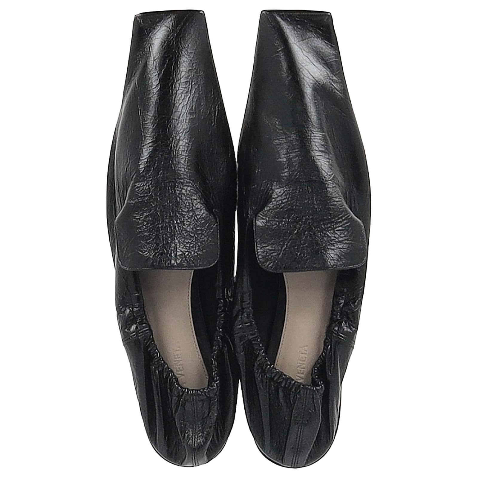 Bottega Veneta Long Square-Toe Loafers in Black Leather ref.2054256 ...