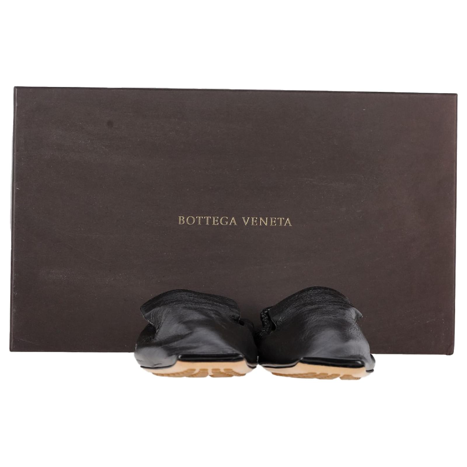 Bottega Veneta Long Square-Toe Loafers in Black Leather ref.2054256 ...