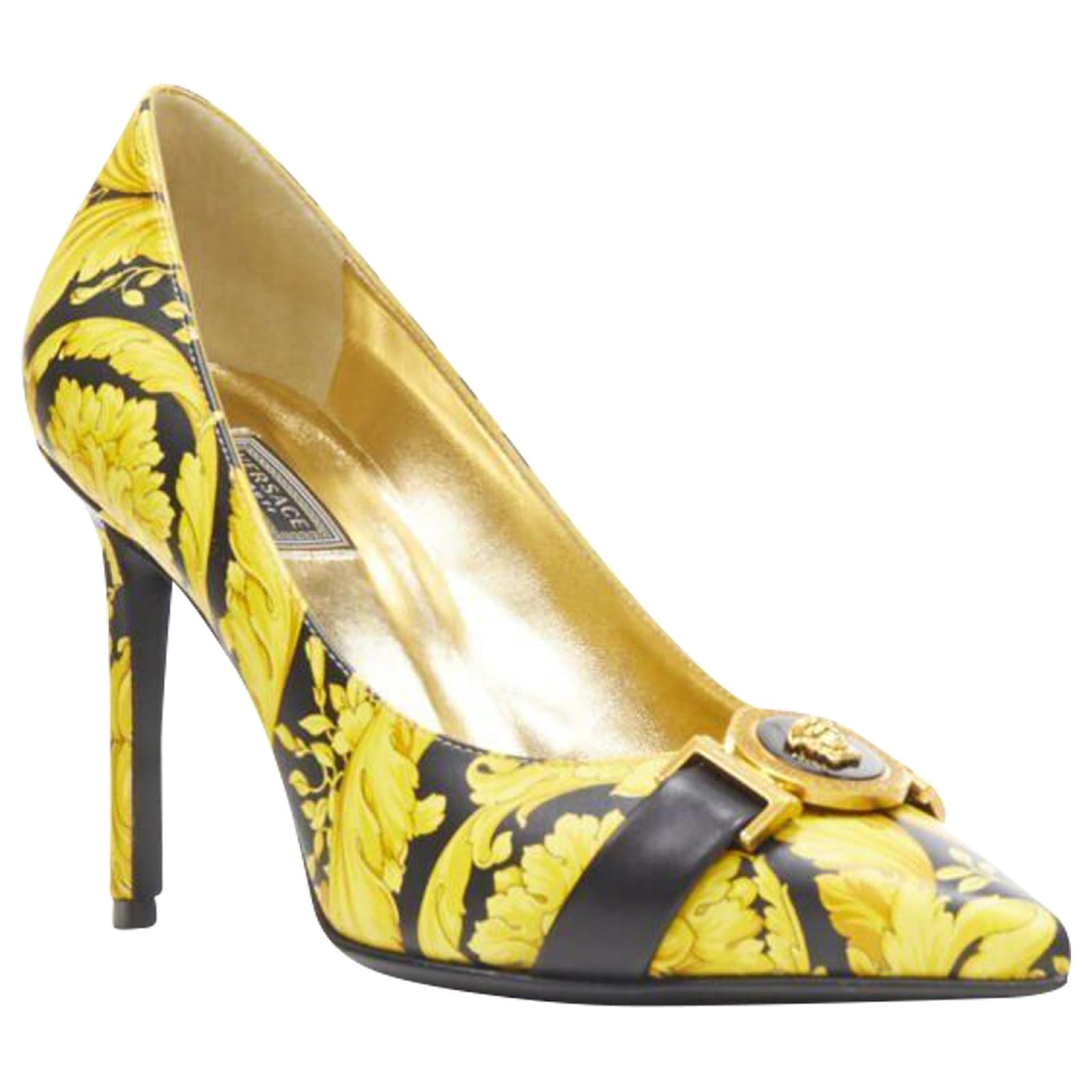 Versace Baroque Hibiscus Medusa leather pump Golden Metallic ref ...