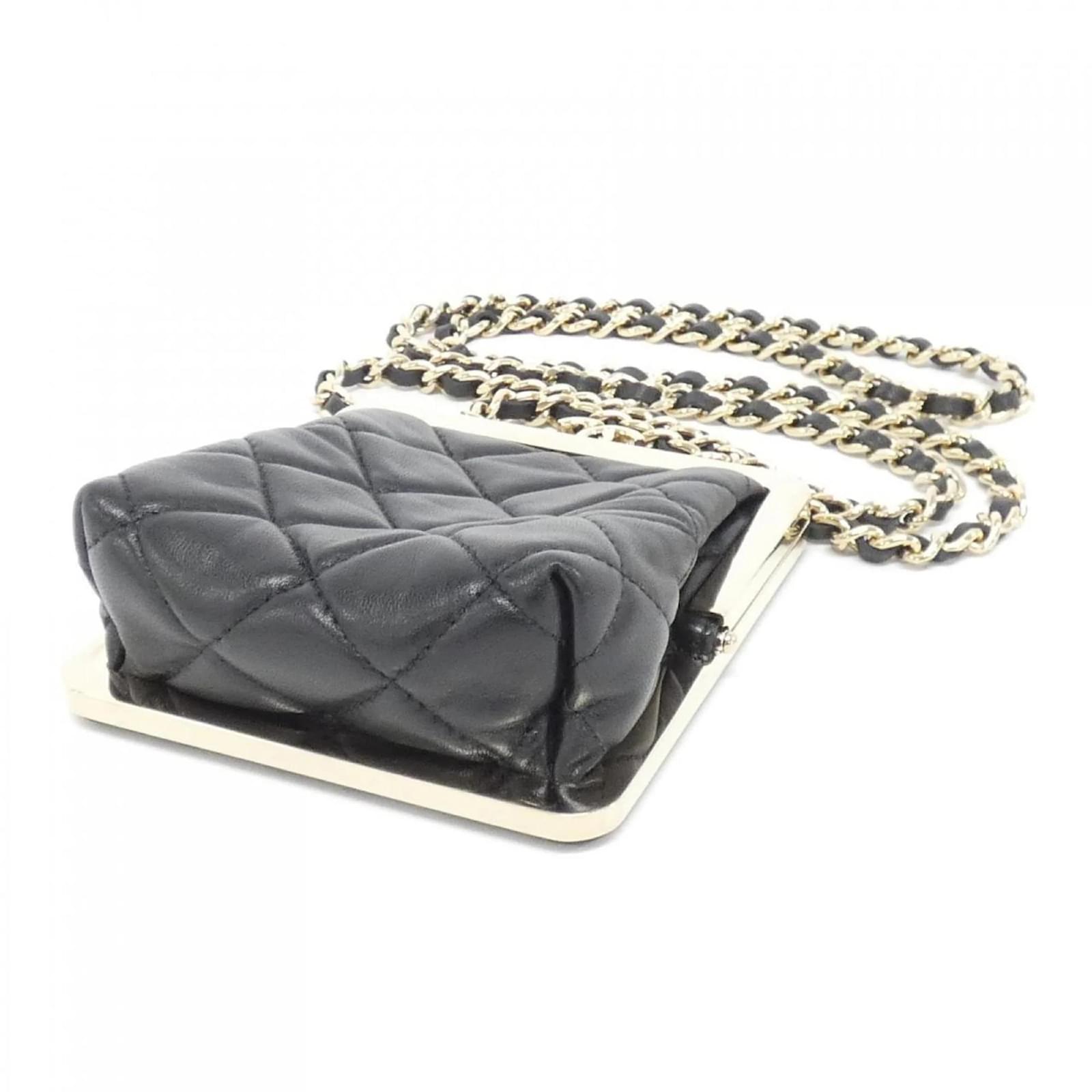 Chanel AP2496 Chain Clutch Black Leather ref.2080213 - Joli Closet