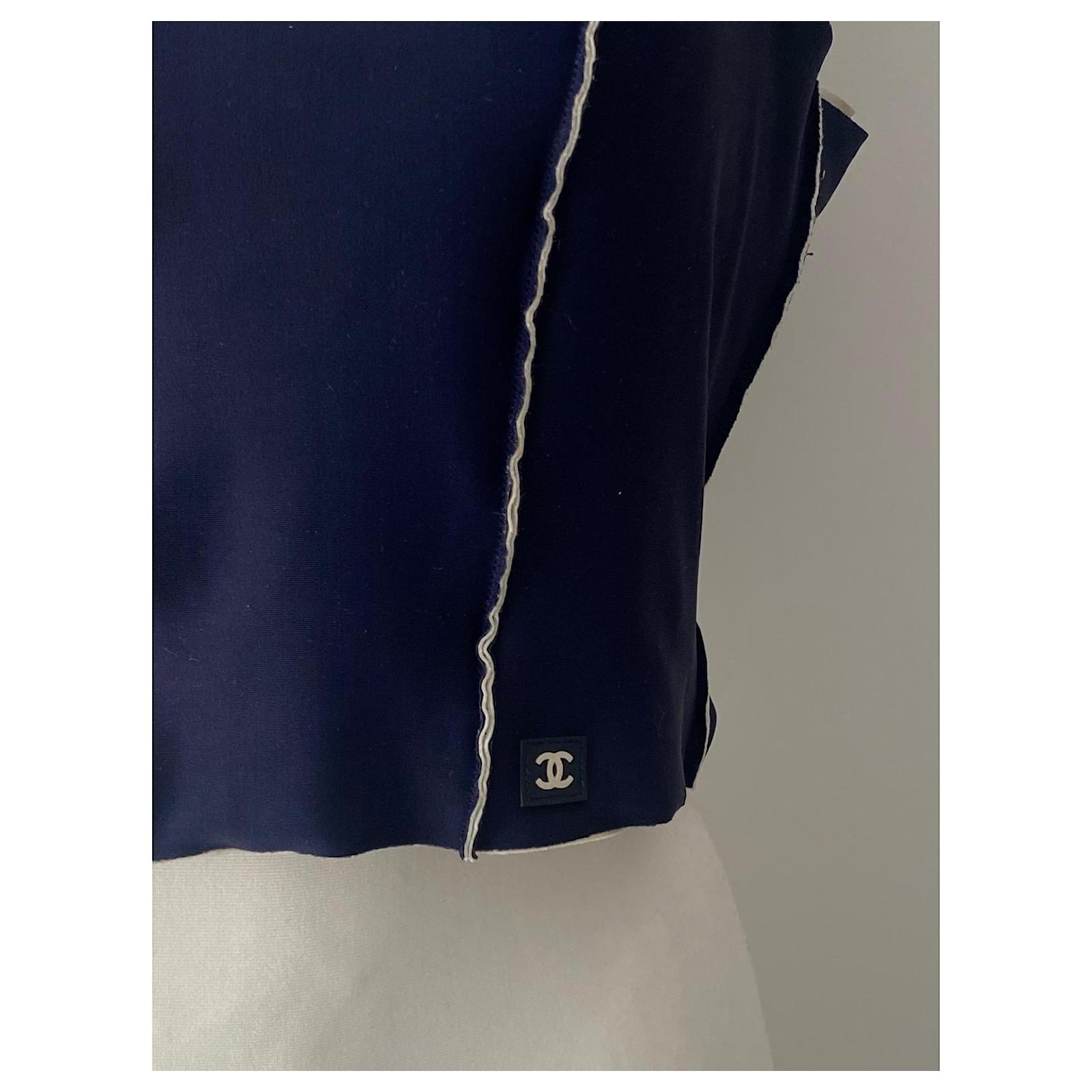 Crop Top Chanel Navy blue Polyamide ref.2201158 - Joli Closet