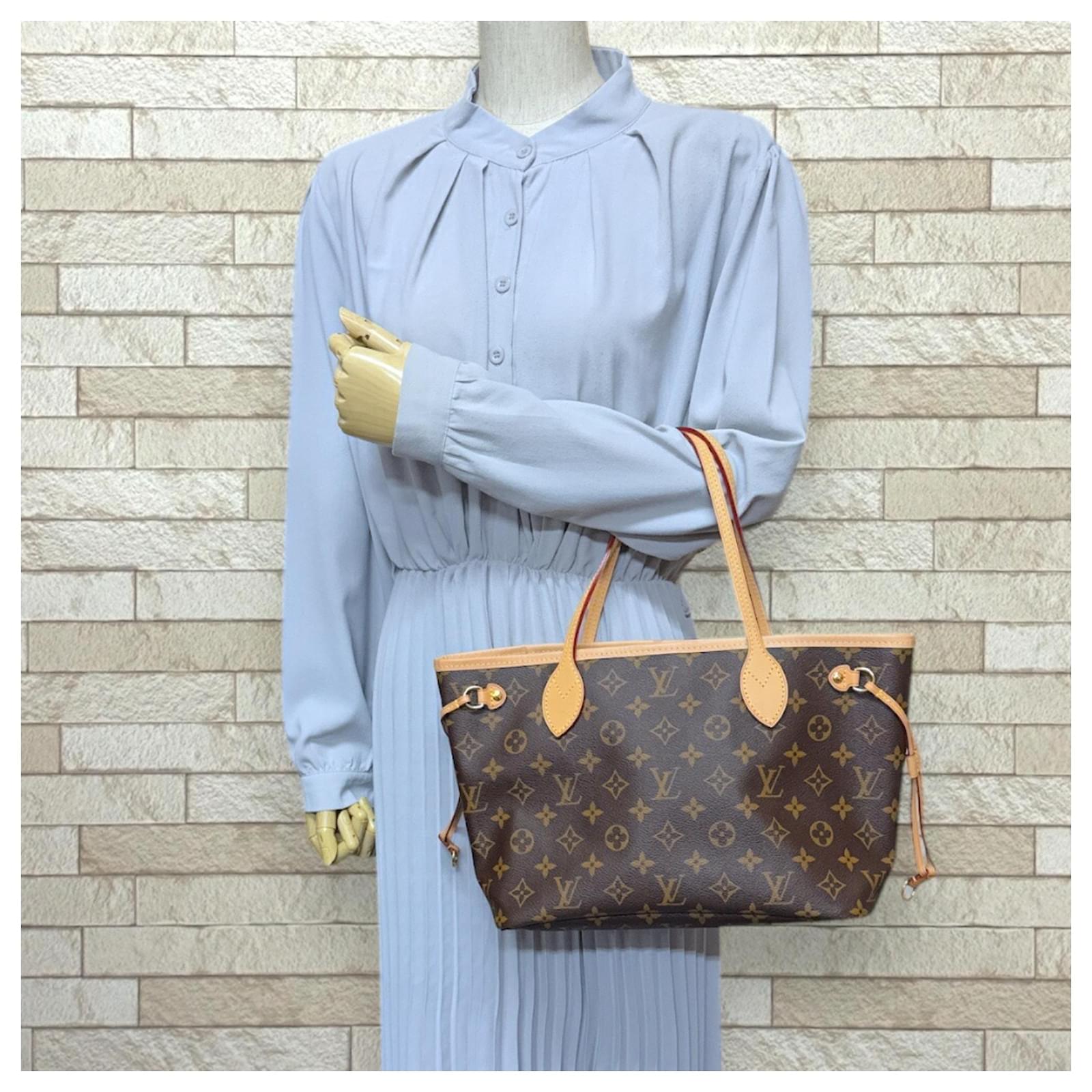 Louis Vuitton Neverfull PM Monogram Tote Bag Brown Patent leather ref ...
