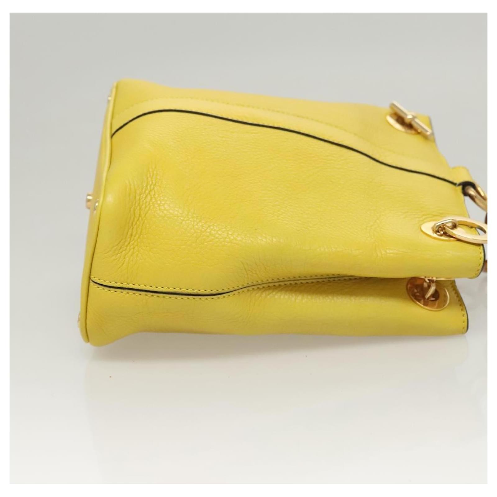 Céline Yellow Leather ref.2221431 - Joli Closet