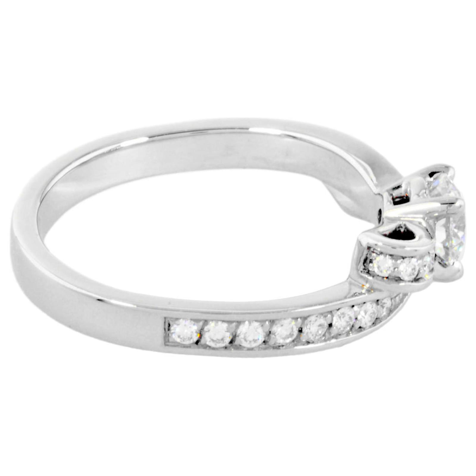 Chanel Ruban Engagement Ring Platinum ref.2245991 - Joli Closet