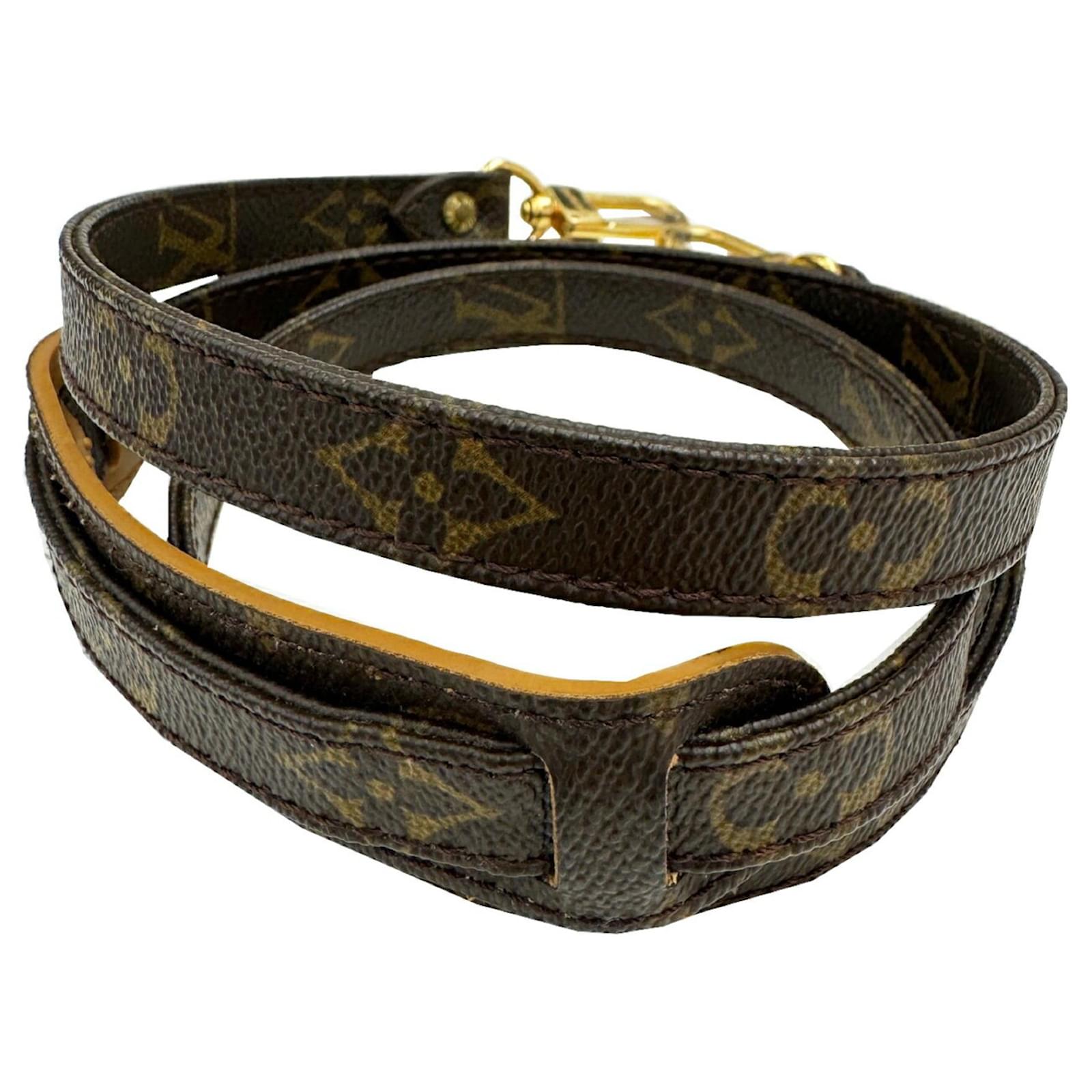 Louis Vuitton Monogram Shoulder Strap Brown Patent leather ref.2250955 ...