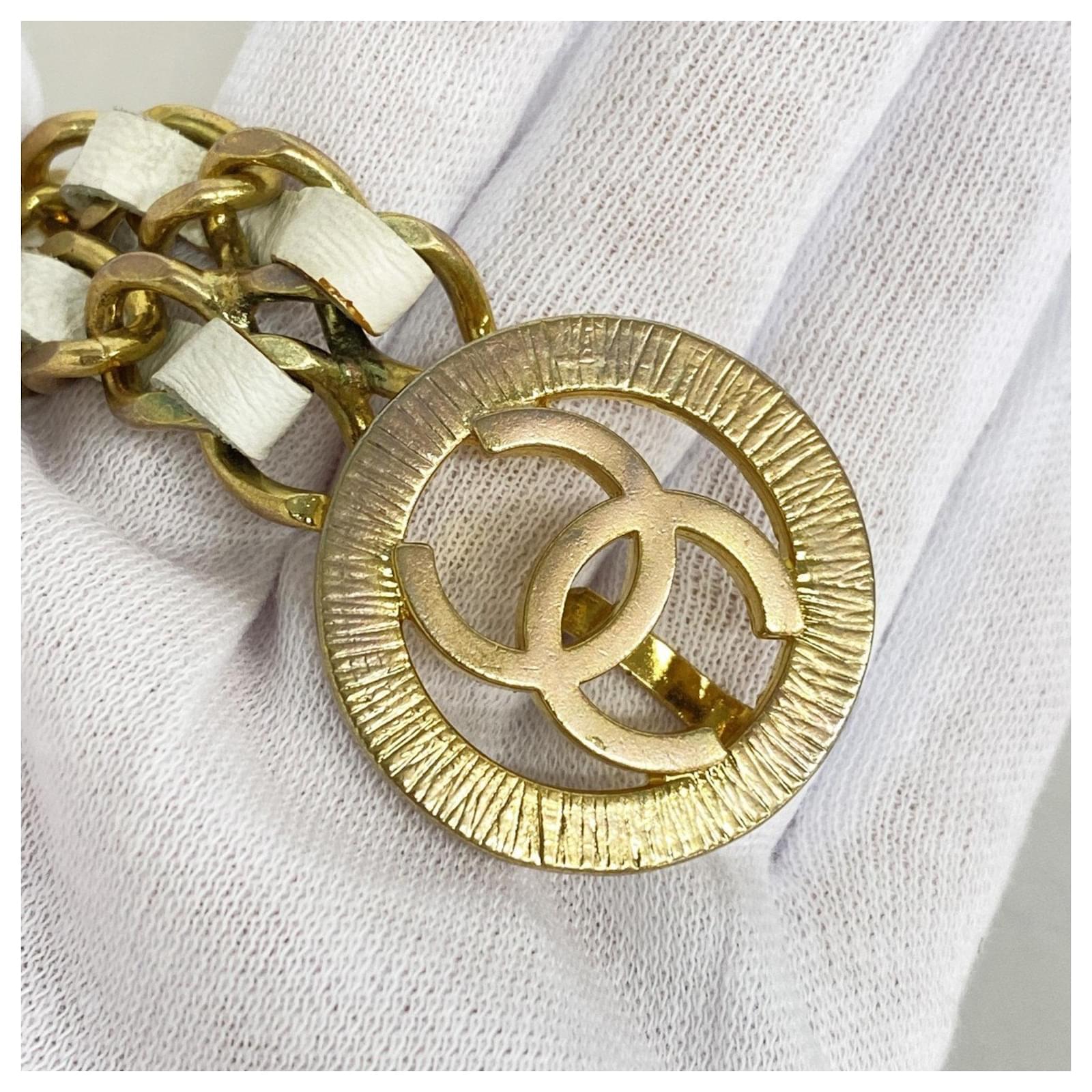 Chanel Coco Mark White Gold-plated ref.2312103 - Joli Closet