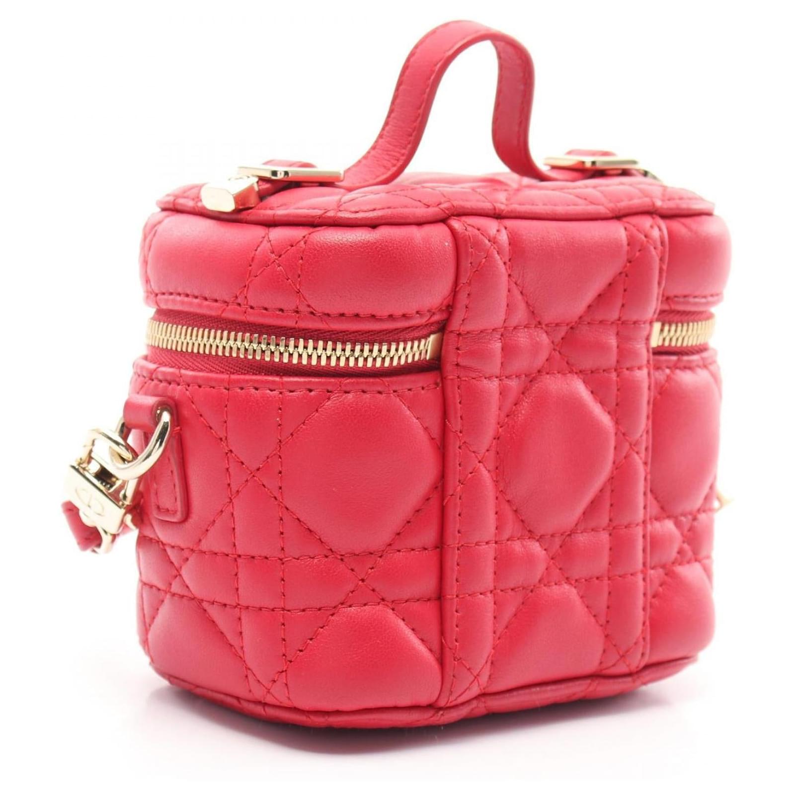 Dior Lady Dior Micro Vanity Leather Bag Red ref.2460800 - Joli Closet