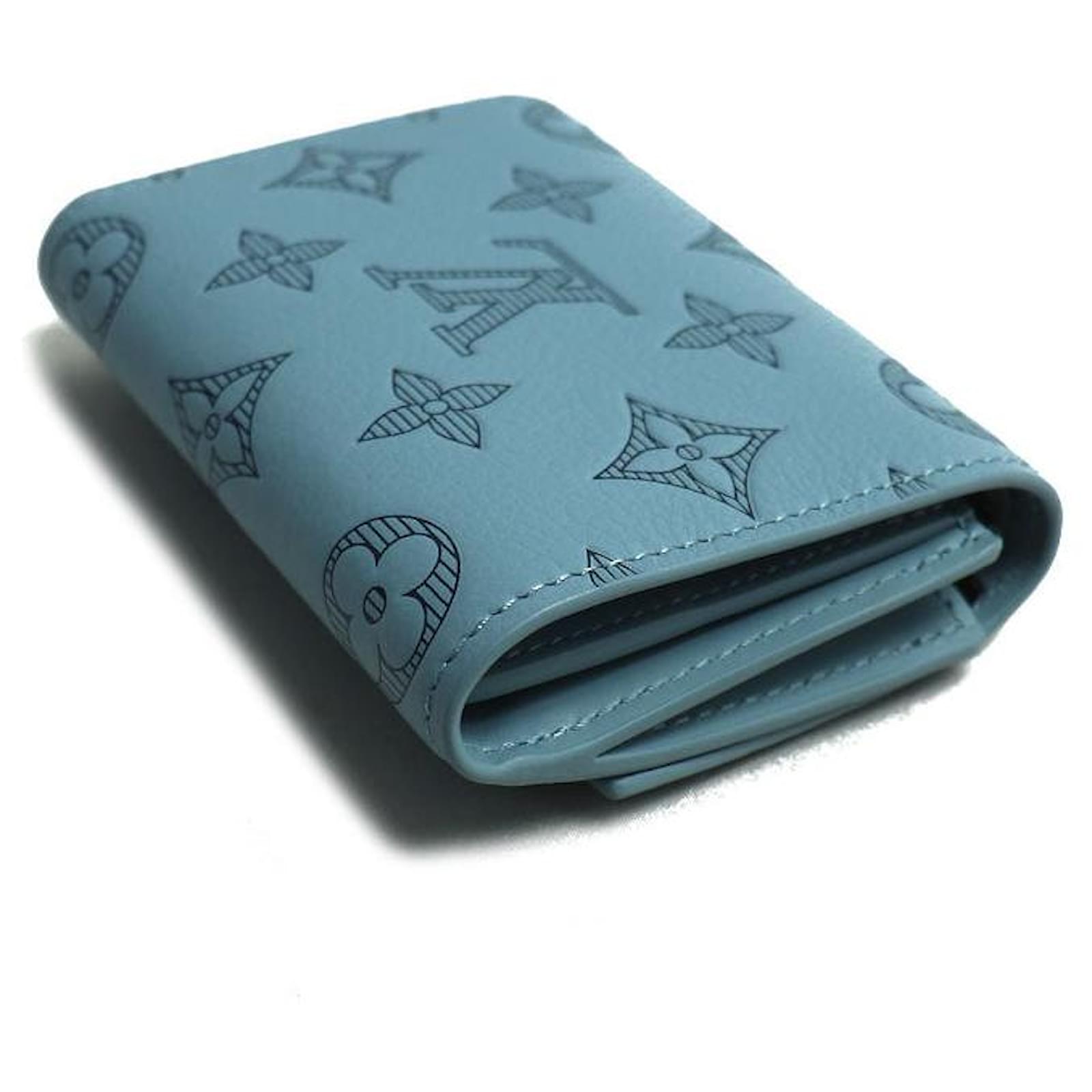 Louis Vuitton Victor Monogram Trifold Wallet Blue Leather ref.2477520 ...