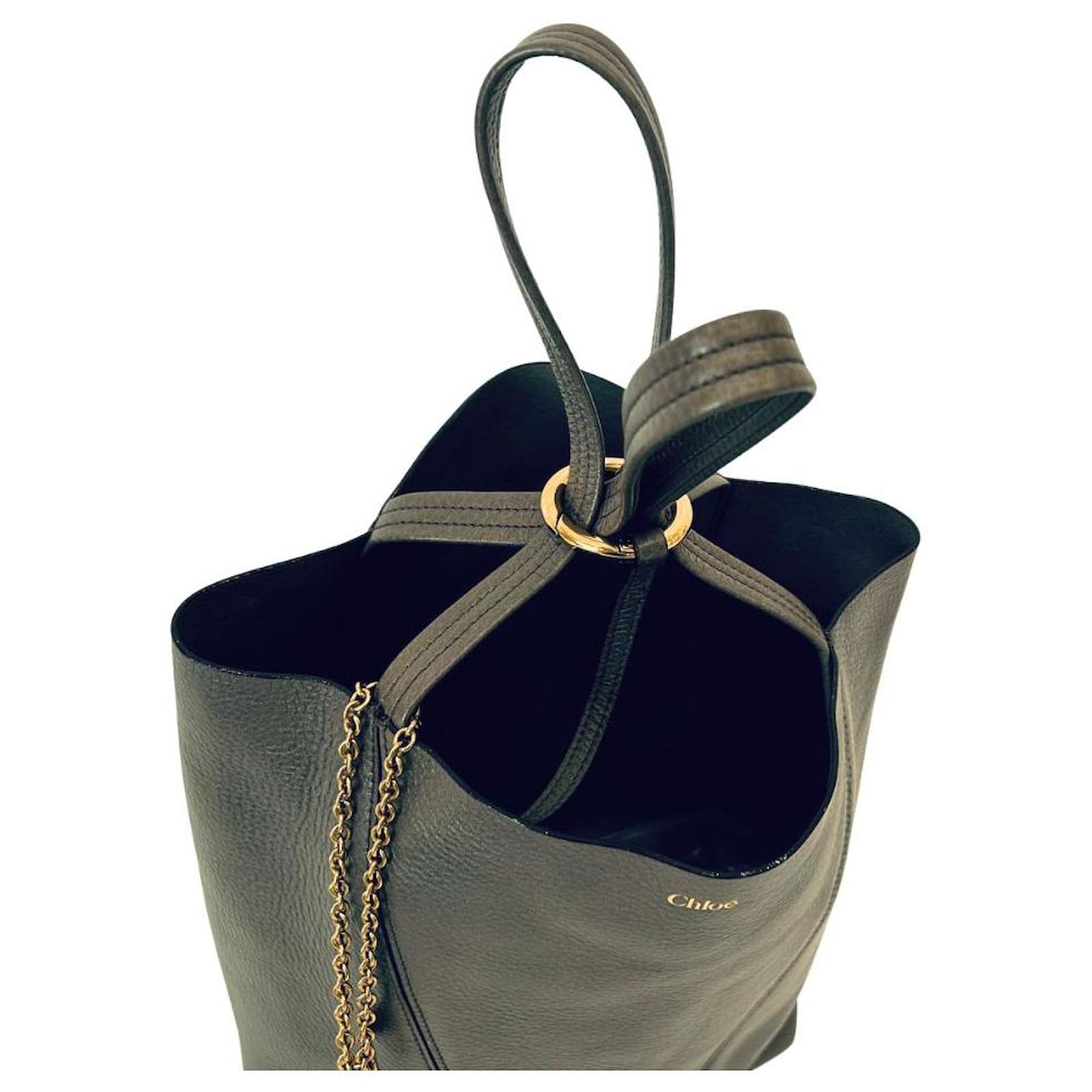 Chloé SPIN Grain Leather Tote Bag Grey ref.2527495 - Joli Closet