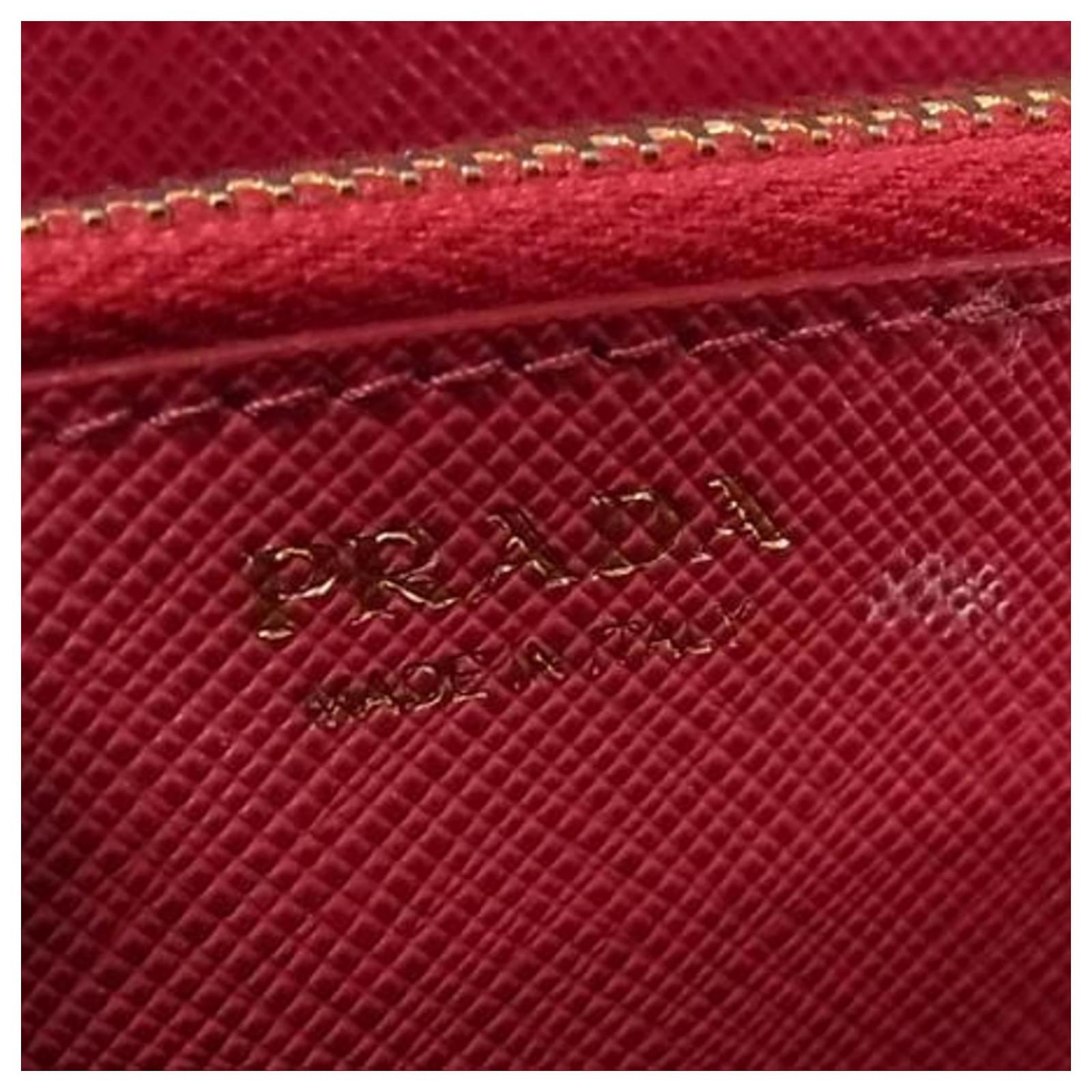 Prada Pink Saffiano Triangle Wallet Leather ref.2617515 - Joli Closet