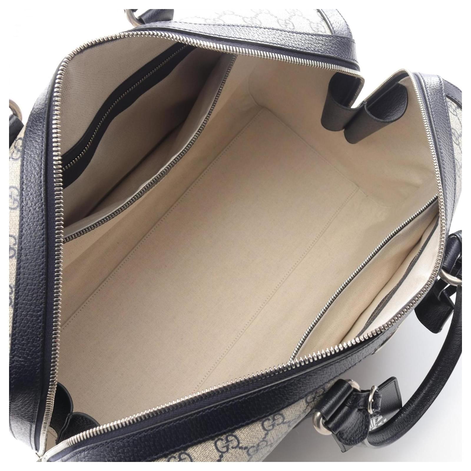 Gucci Medium Duffle Bag Cream Navy blue Leather Plastic ref.2717603 ...