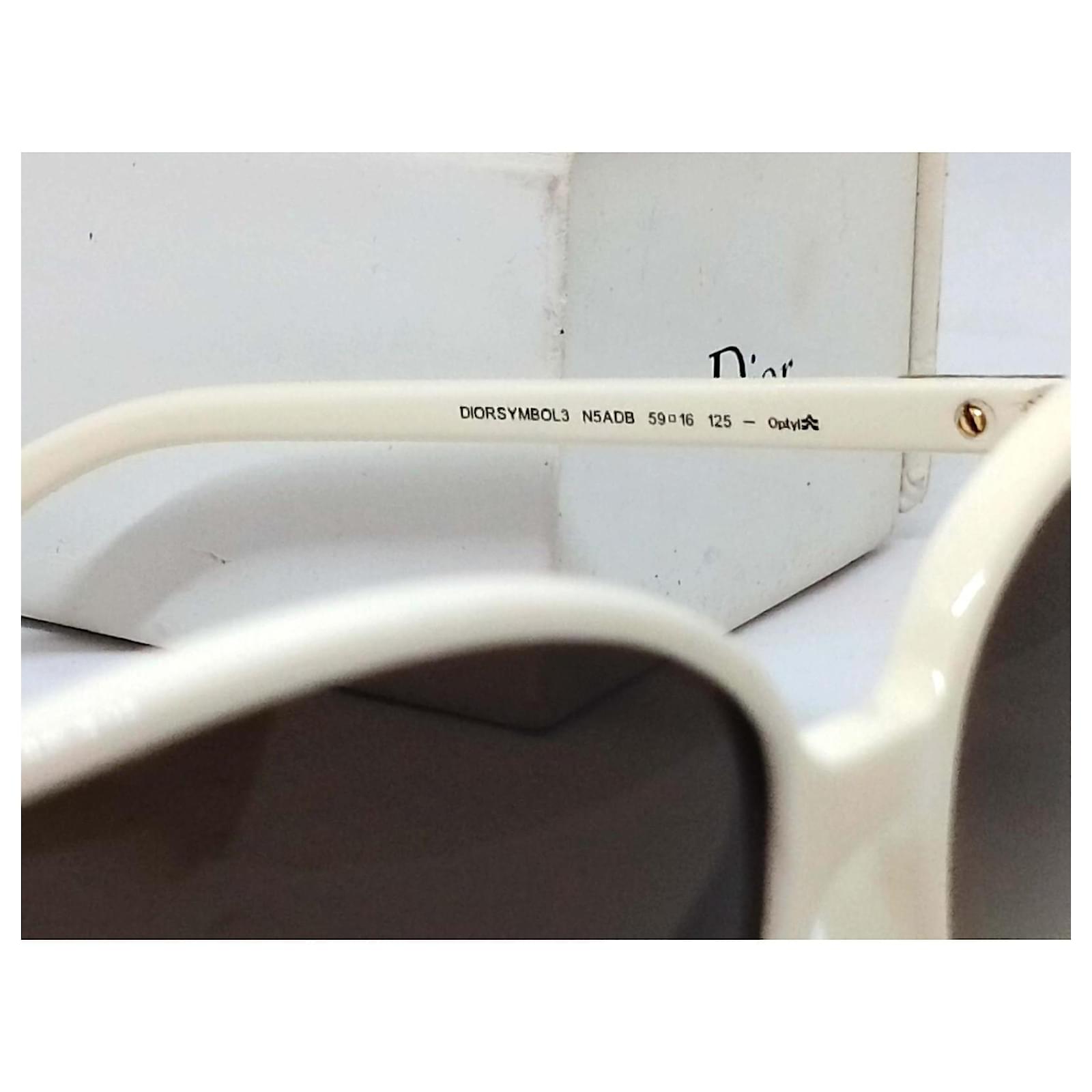 Christian Dior Symbol 3 N5ADB Beige Plastic Glass ref.2726926 - Joli Closet