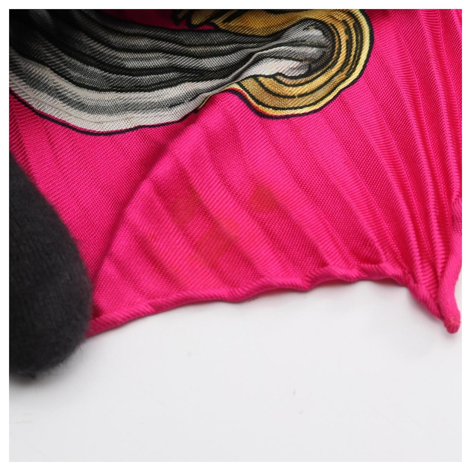 Hermès Carré Presé ETRIERS Silk Scarf Pink Multiple colors ref.2815491 ...