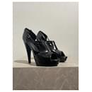 Yves Saint Laurent Tacchi usate - Joli Closet